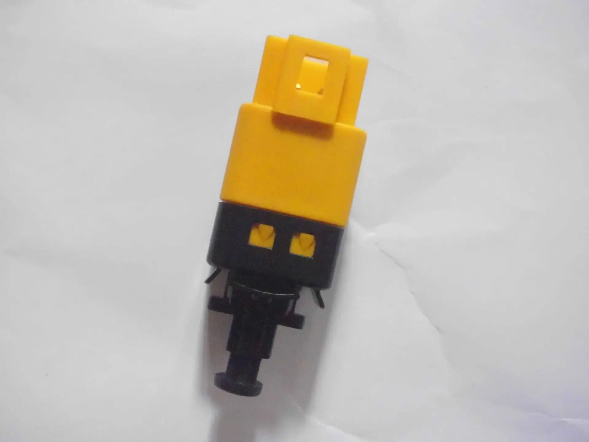 Car Auto Brake Light Switch For Chevrolet Lacetti Aveo Optra Spark ...