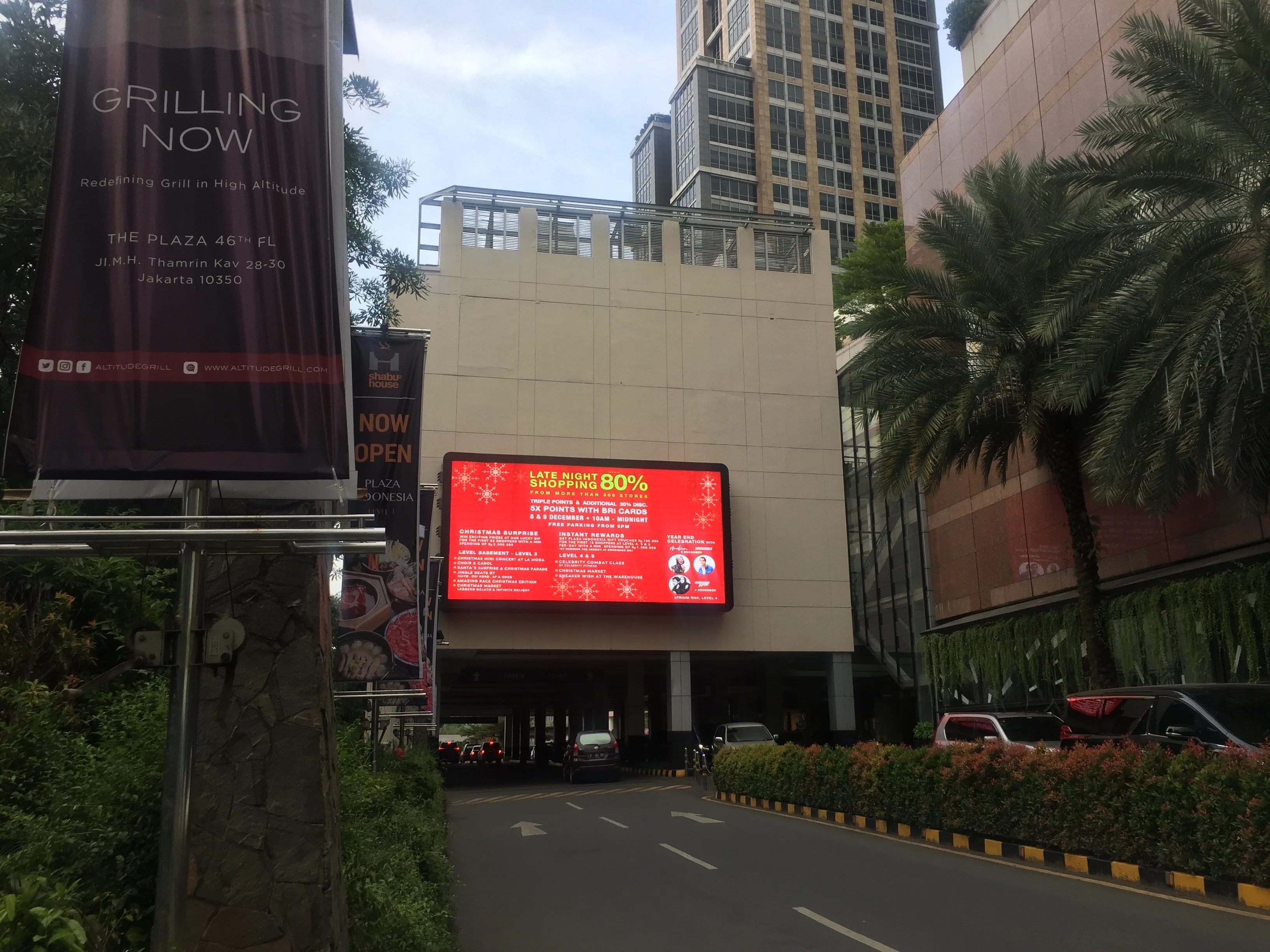 P10 Publicity Screen Sign Board Panels Leddisplay Digital Signage And ...