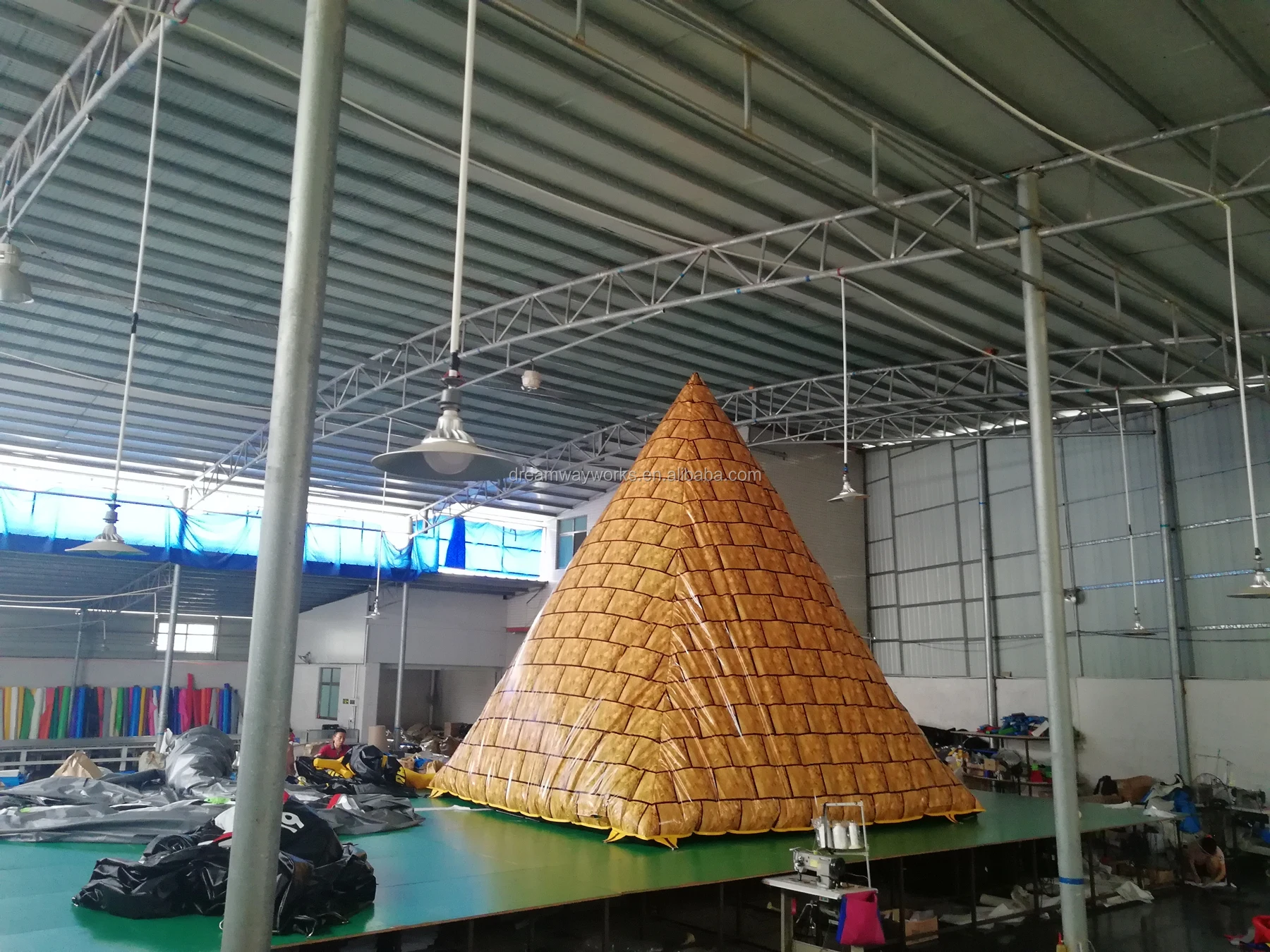 2025 Hot Sale Giant Inflatable Pyramid Mold for Decoration| Alibaba.com
