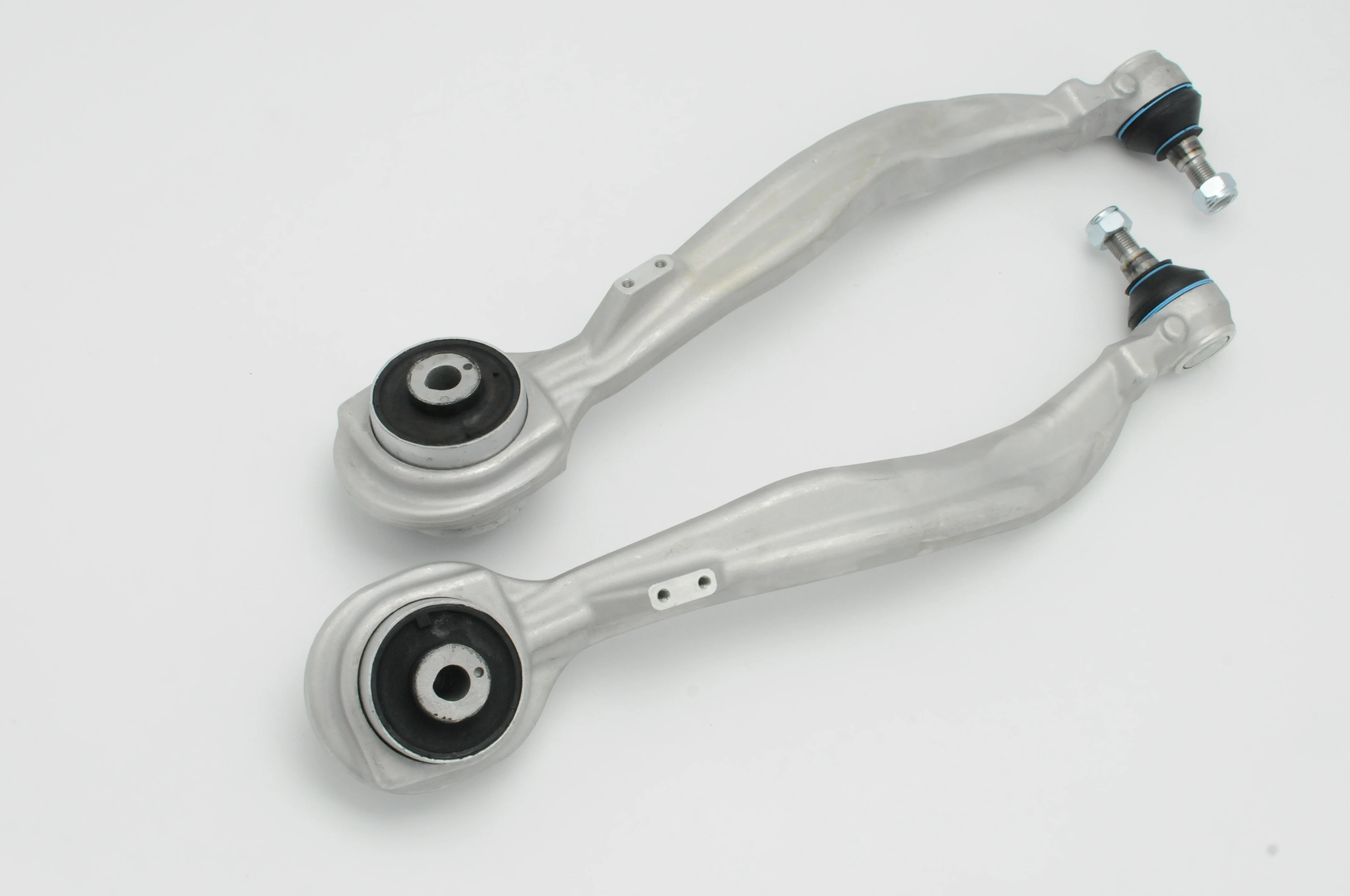 Auto Parts Oe 2043307311 2043307411 Left Right Control Arm Kit For ...