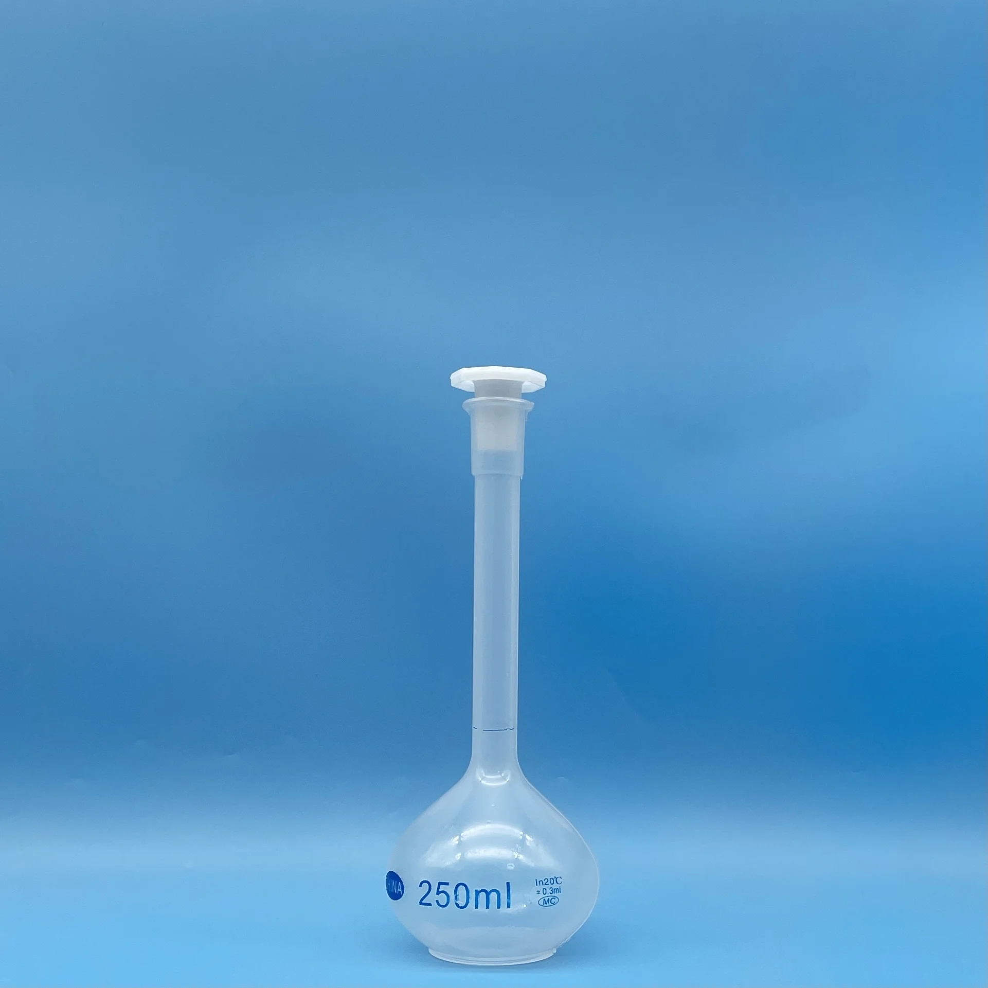 Laboratory Plastic Volumetric Flask - Buy Laboratory Plastic Volumetric ...
