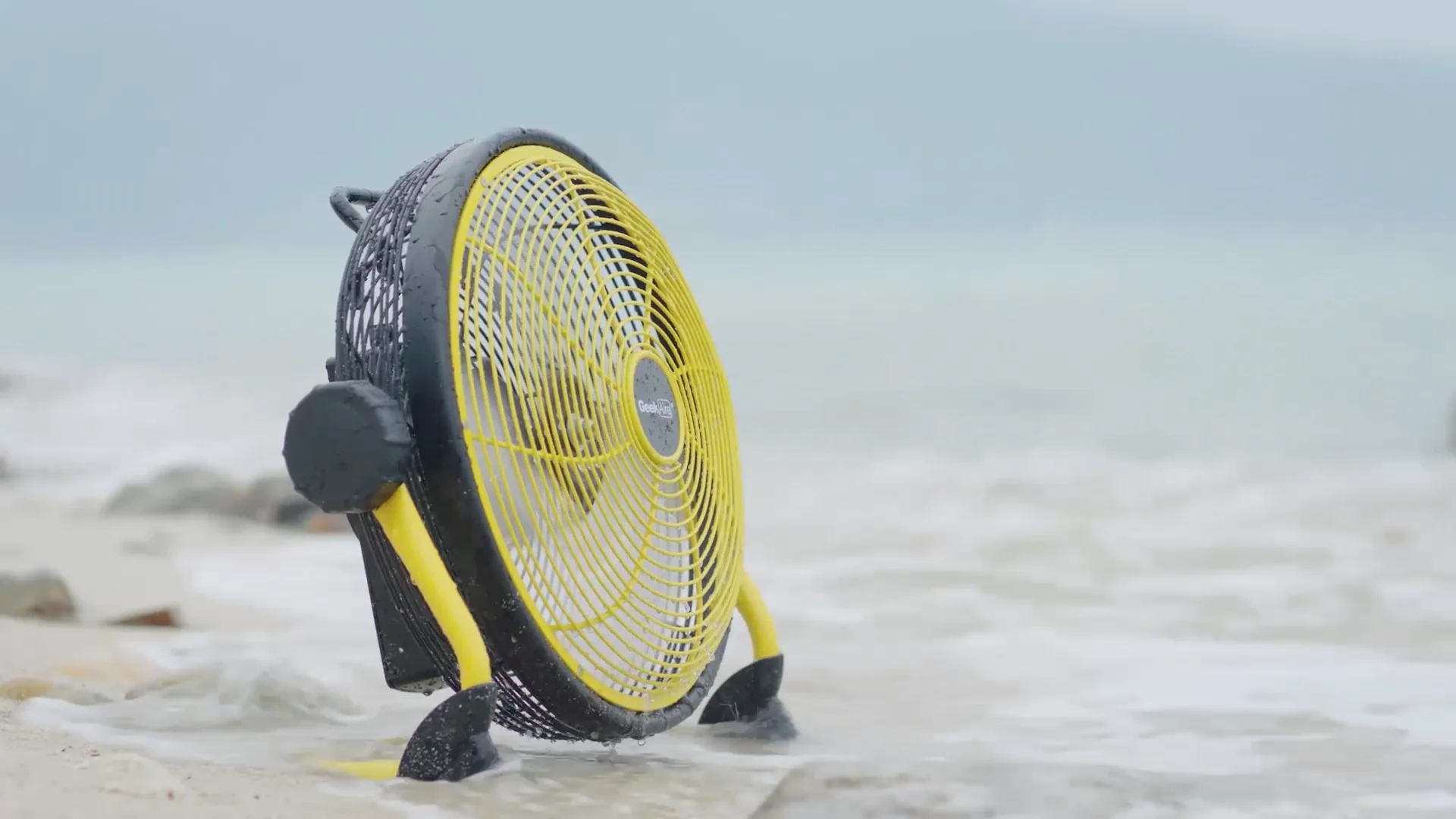 Geek Aire Fangreek Ventilateur Portable Camping Aire Rechargeable Fan ...