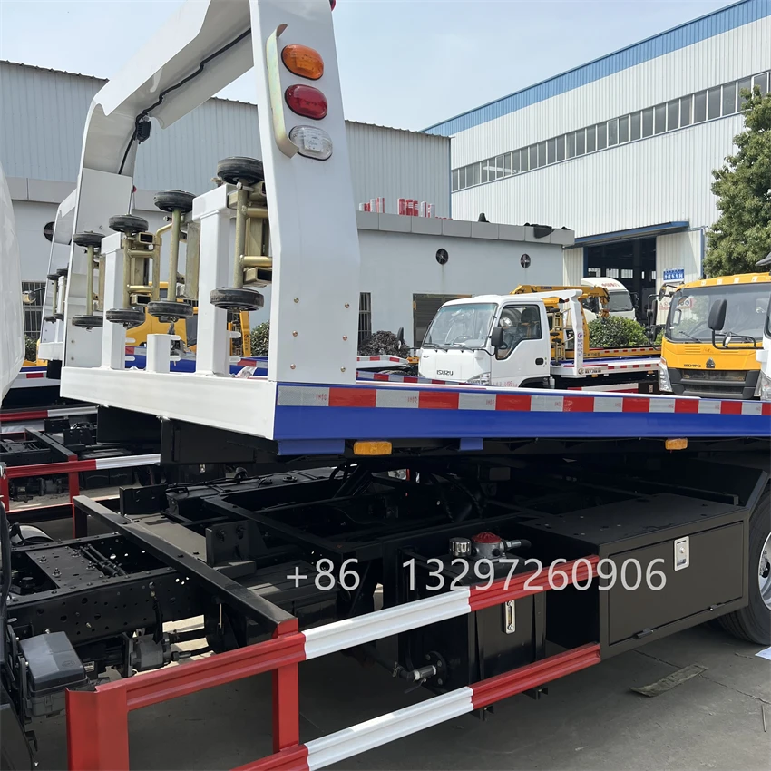 China Factory 4 Ton 5 Ton 6 Ton Flatbed Japan Tow Truck Wrecker ...