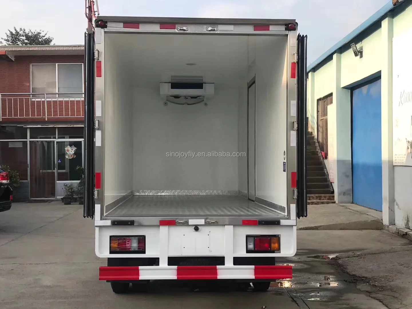 Insulated Van Body - Refrigerated Truck Box 80-100 Mm