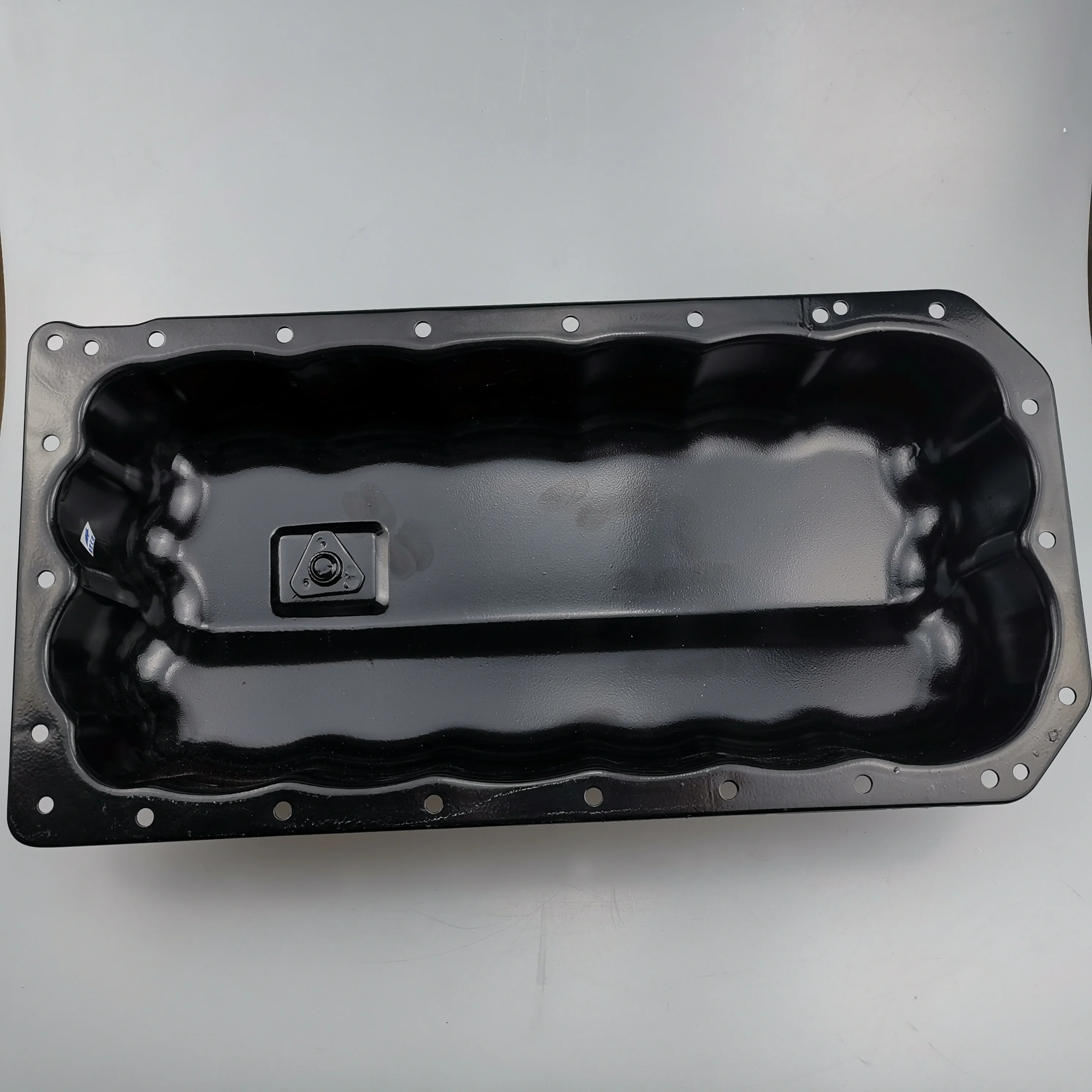 SAIC MAXUS V80 Oil Pan Assembly C00014635 - Professional Test