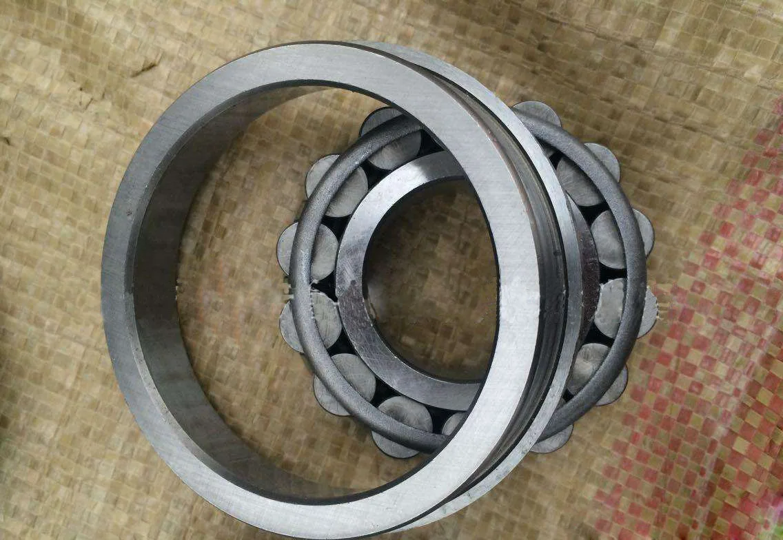 Automotive Tapered Roller Bearings L 570649/610 - Buy L 570649/610 ...