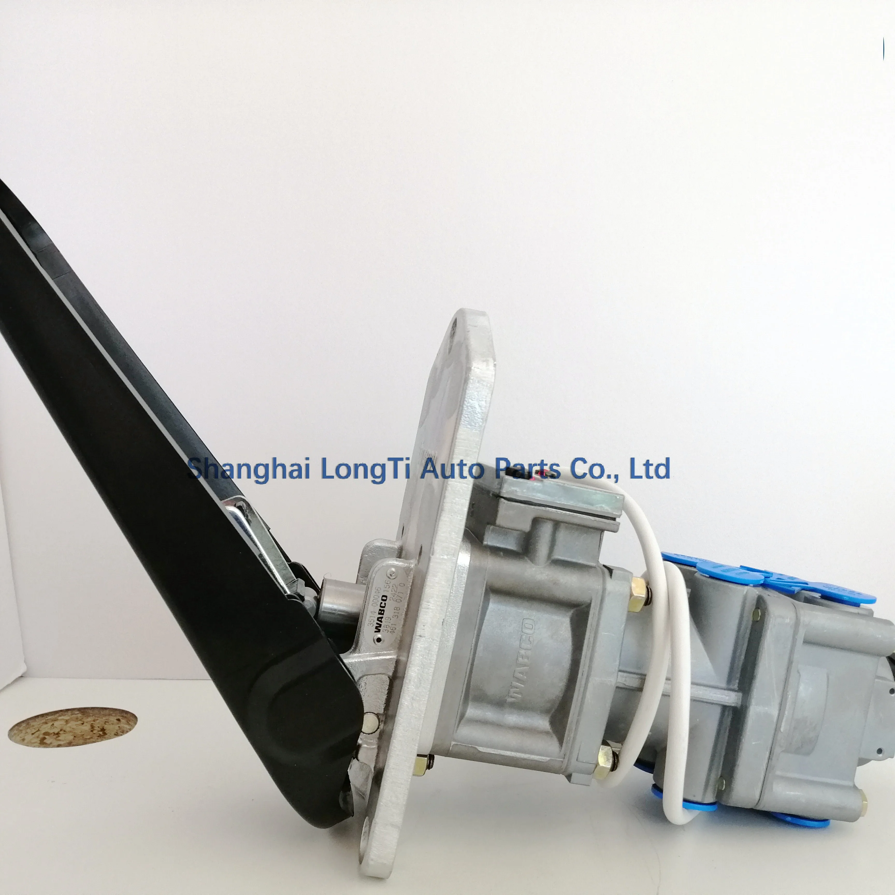 Original WABCO Foot Brake Valve for Truck or Bus - 12.232