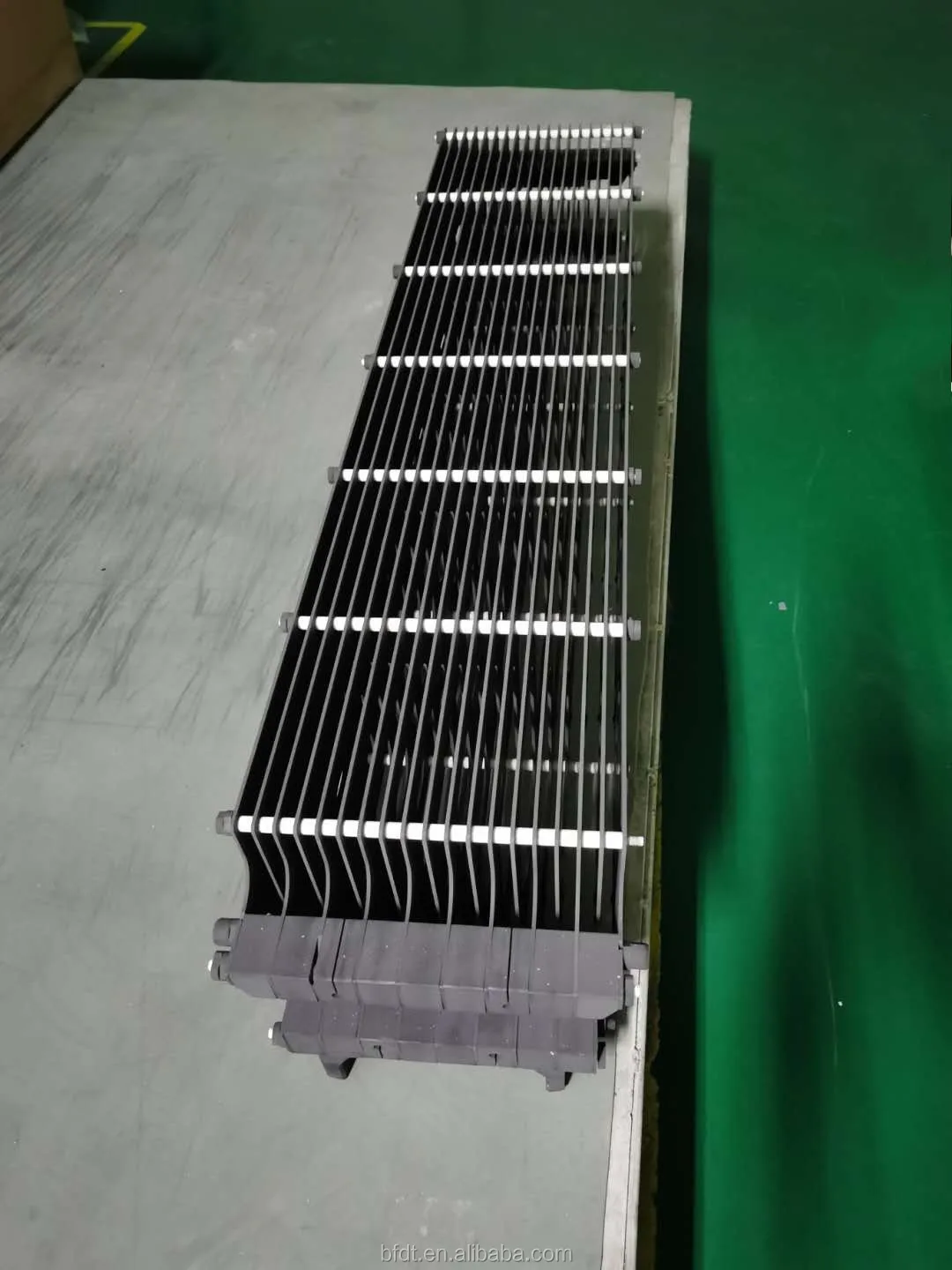 Graphite Boat Used In Pecvd Of Solar Cell Production Line - Buy Pecvd ...