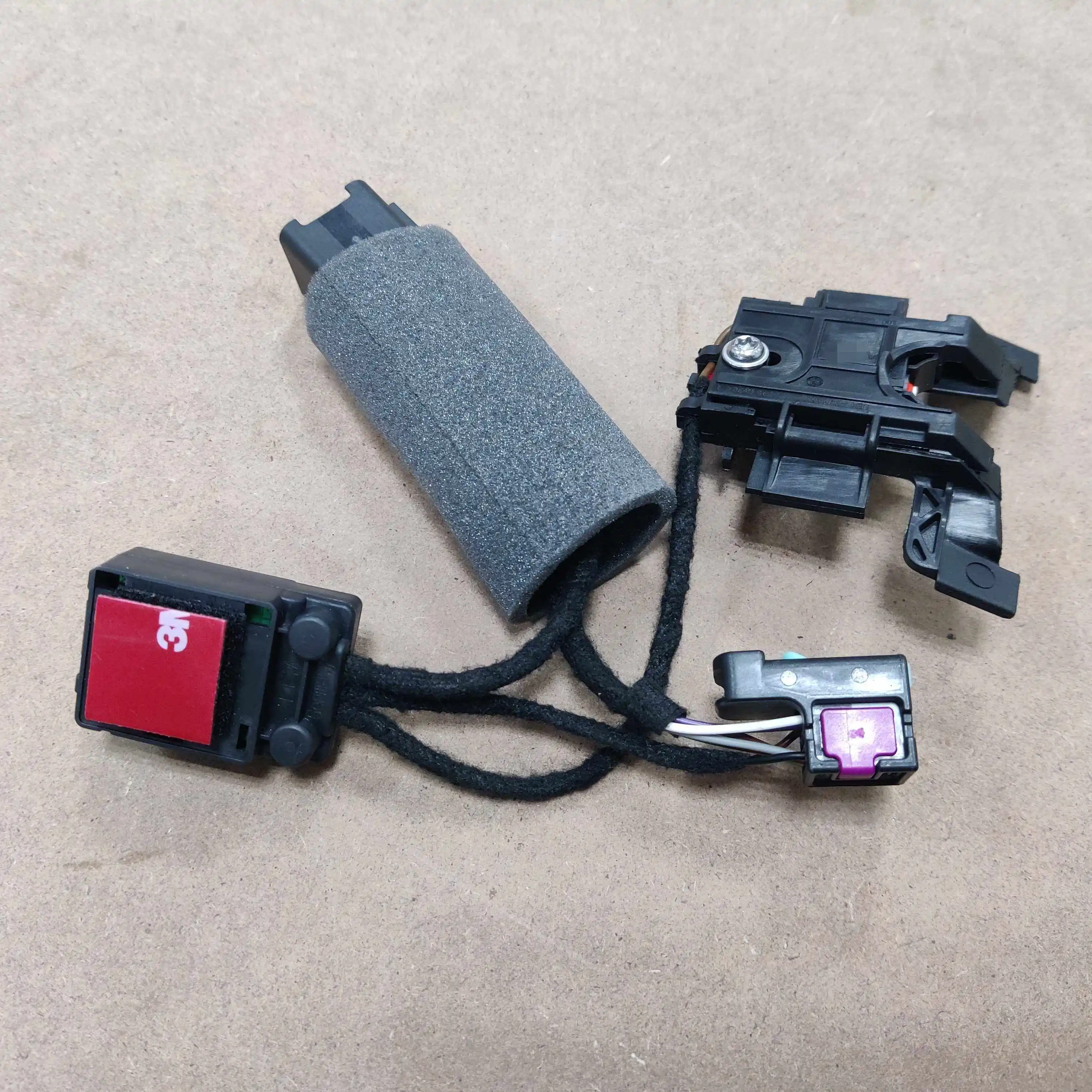 5Q0713128A Shifter Micro Switch for VW Golf MK8 & Octavia