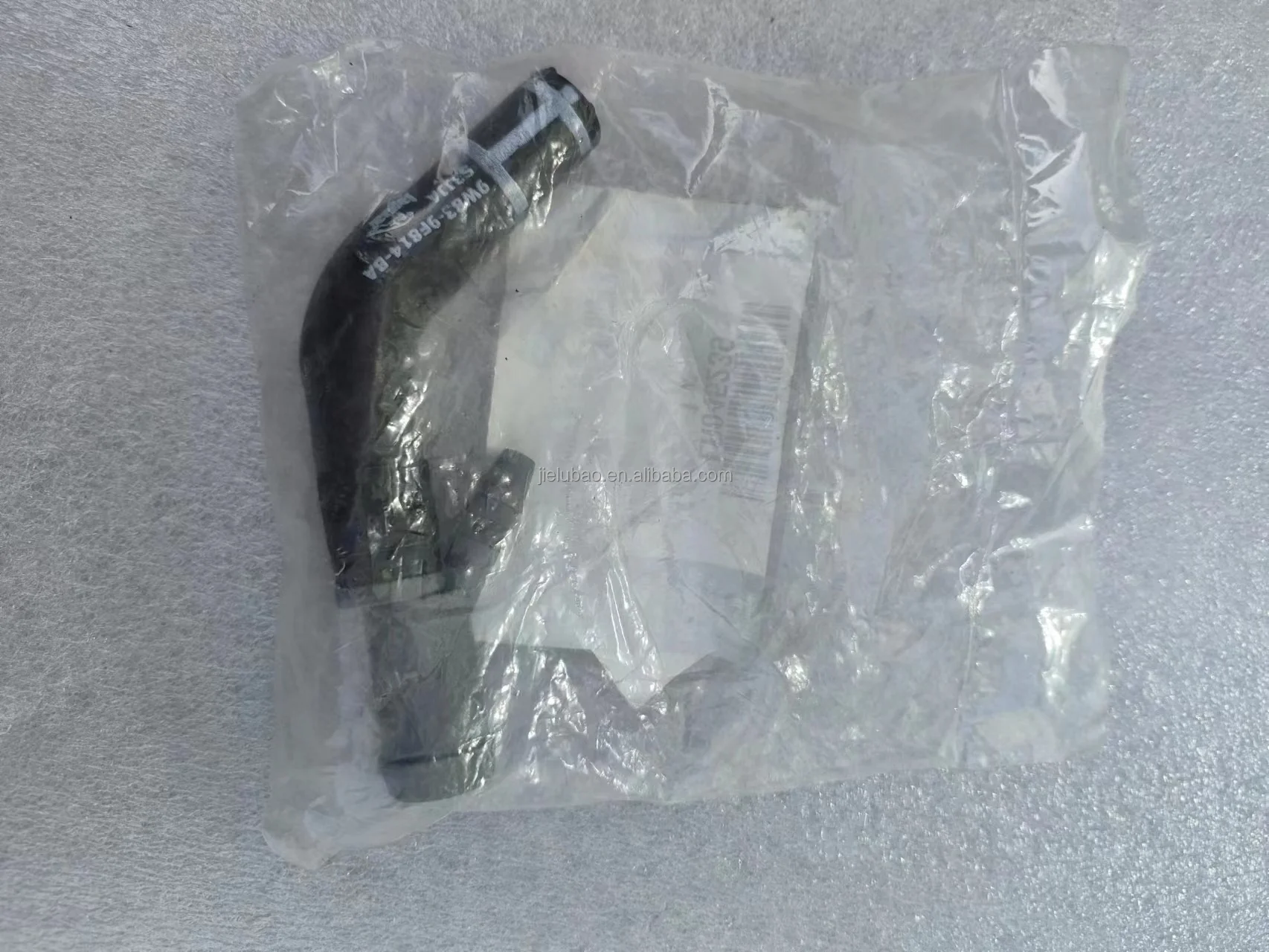 LR045239 C2Z26930 AJ812453路虎水泵软管| Alibaba.com