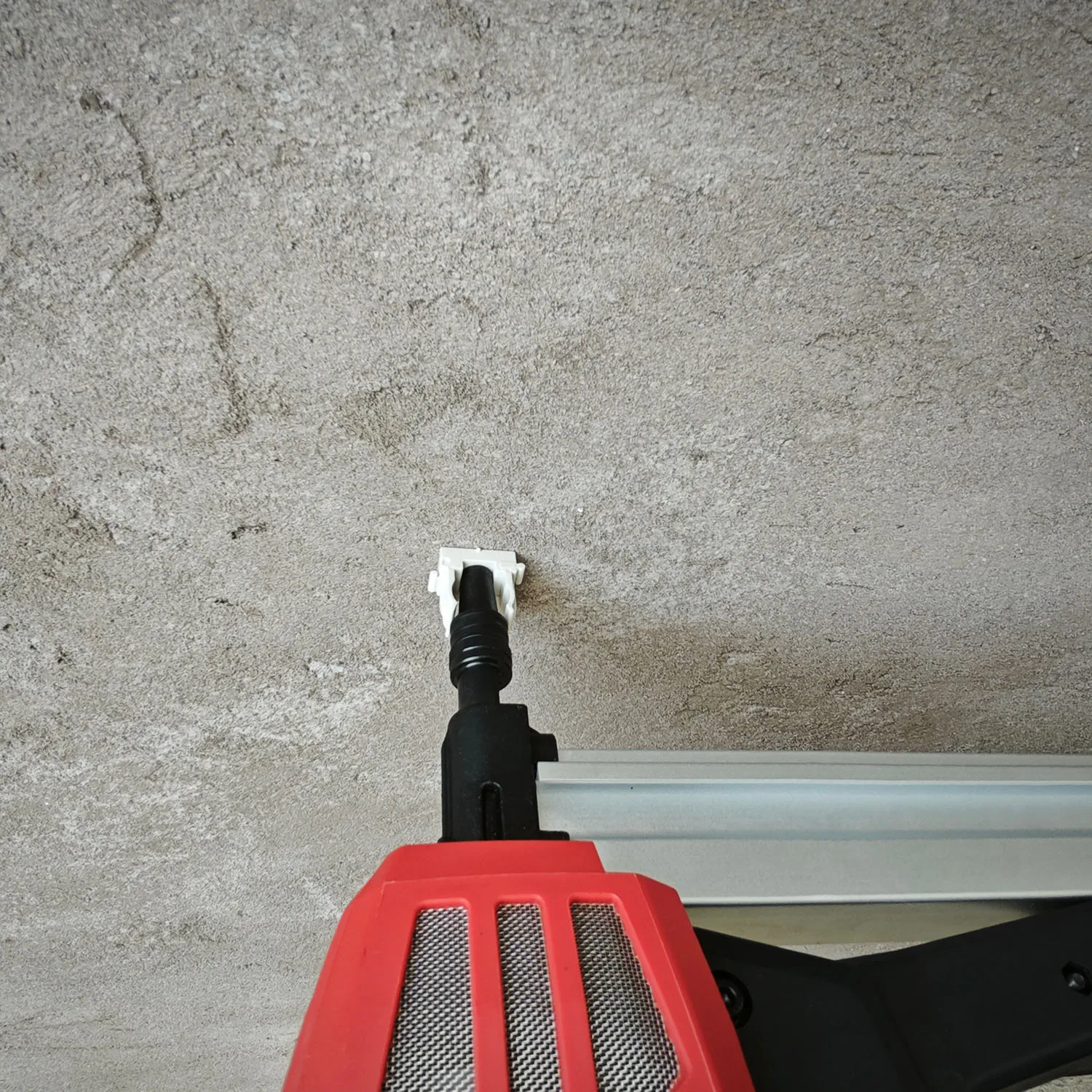 16mm Plastic Pipe Clamp for Gas Mounting Conduit Clip Fastener Clip