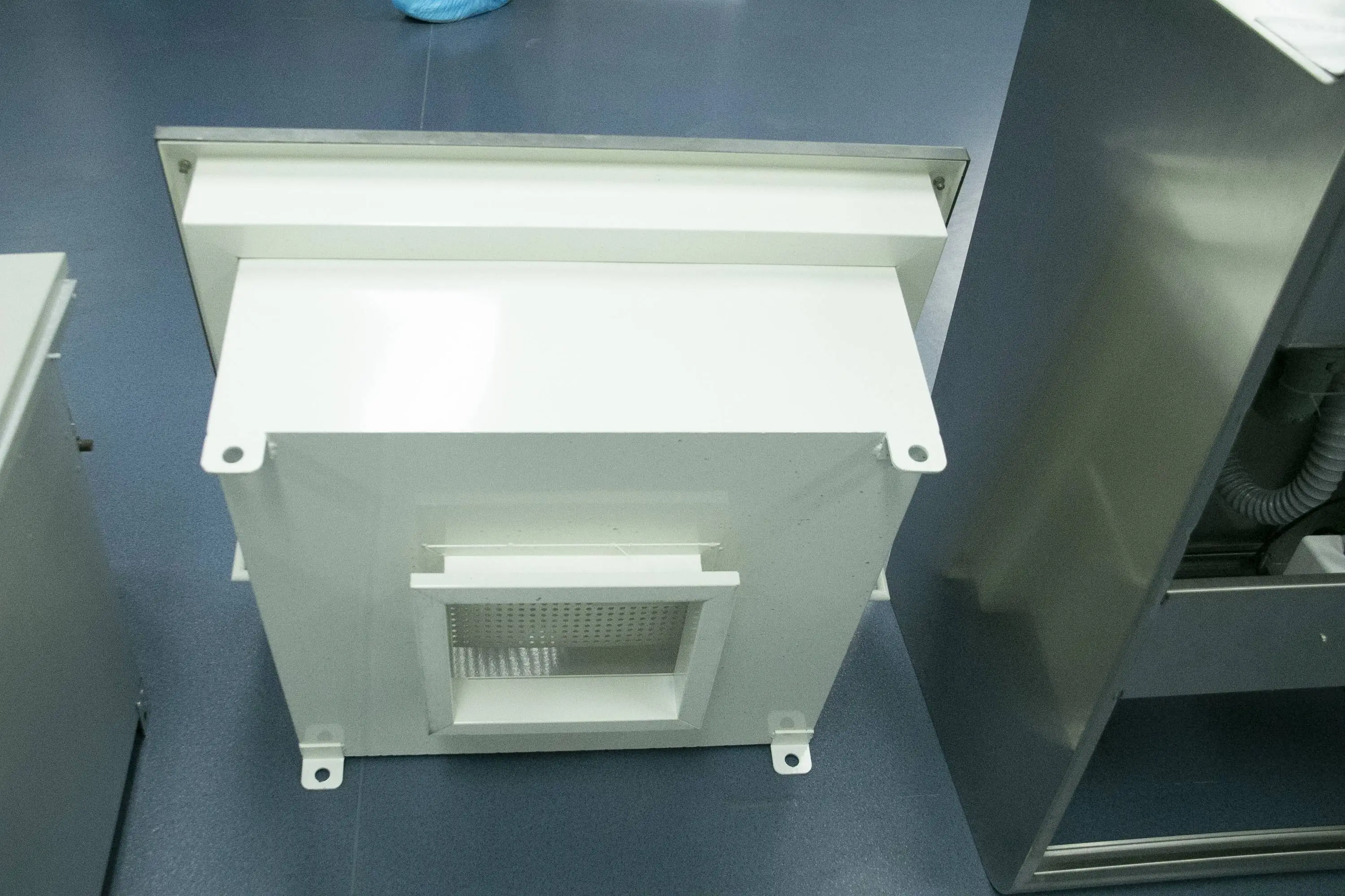 Factory Priced Laminar Flow Outlet Hepa Filter Diffuser Ceiling Mounted ...