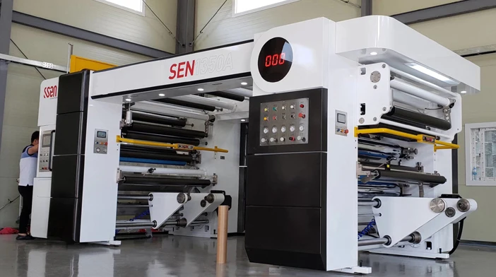 Solventless Film Laminating Machine - High Speed & Easy Operation