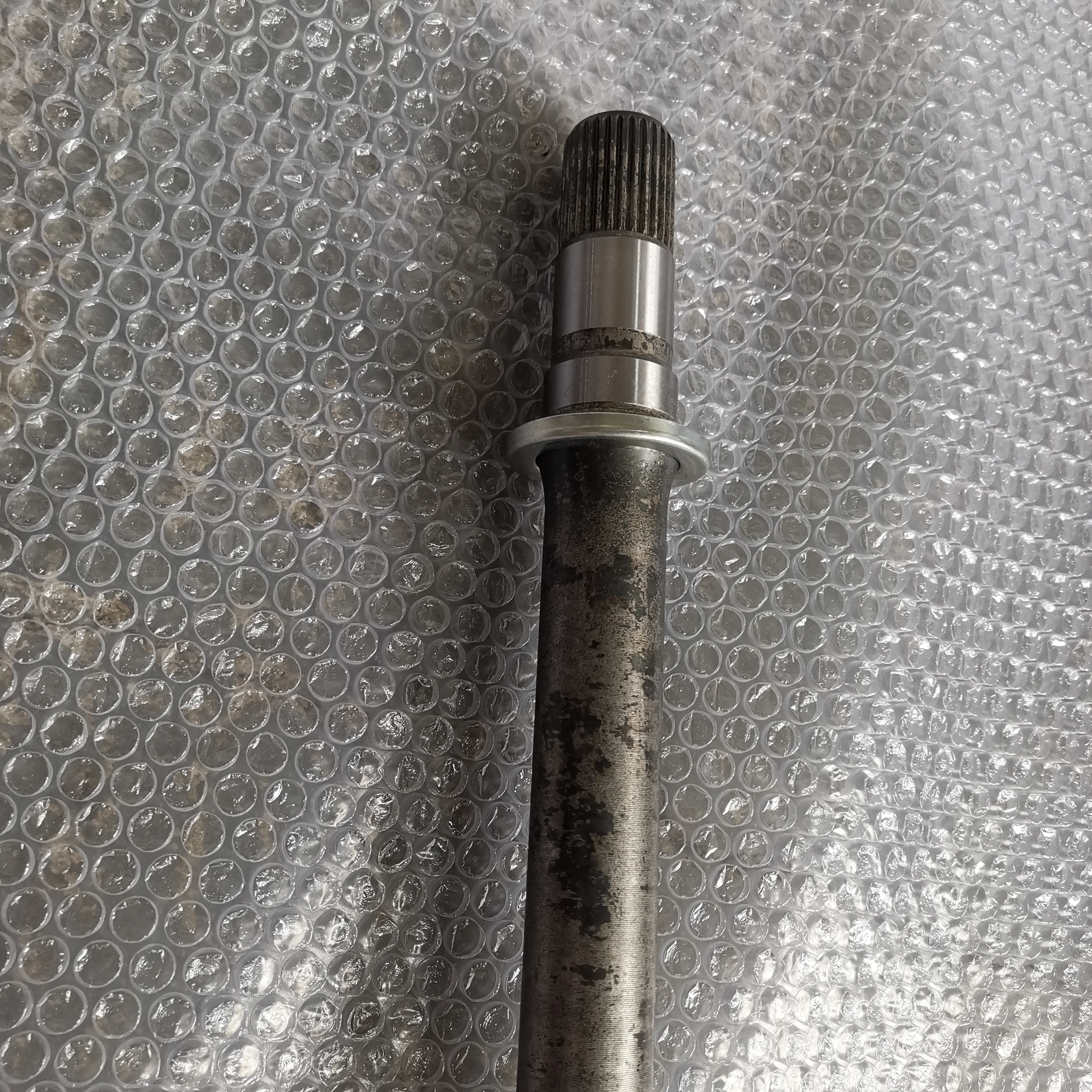 Saic Maxus V80 High Quality 6 Gear Front Drive Axle Shaft Rh C00035655 ...