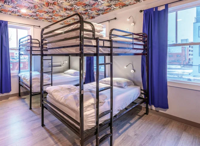 3 Tier Kids Sleeping Pod Steel Metal Hotel Loft Triple Bunk Bed Triple ...