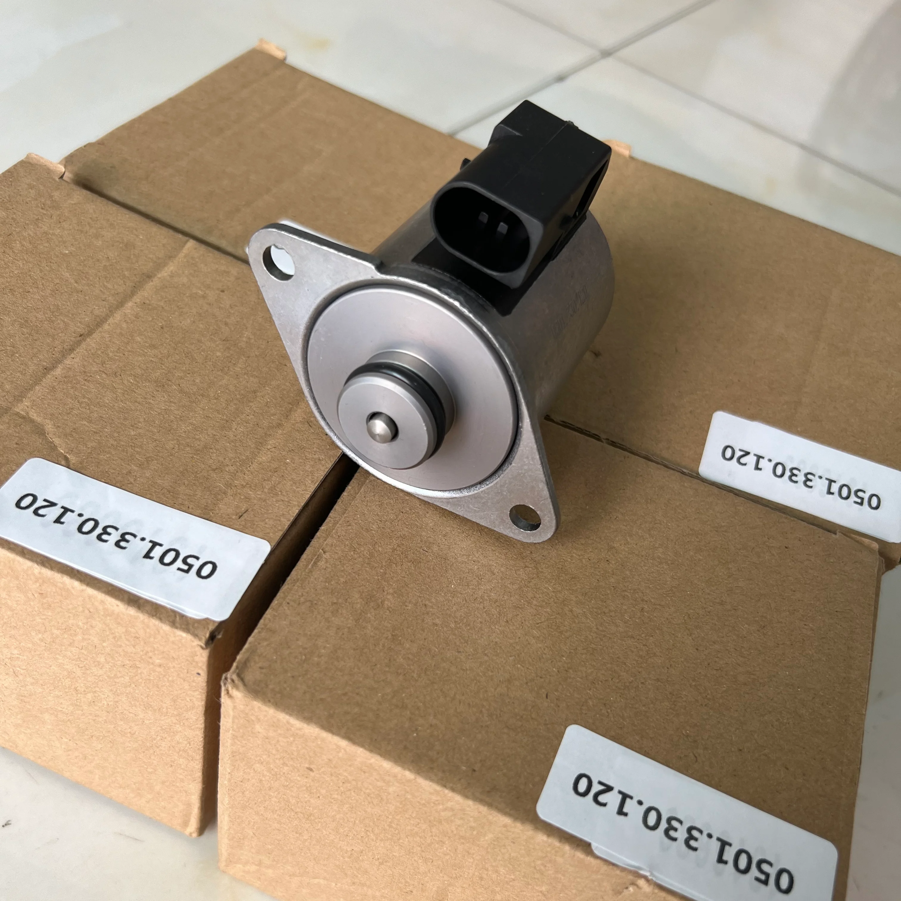 Proportional Solenoid Valve 0501.330.120 for Sinotruk