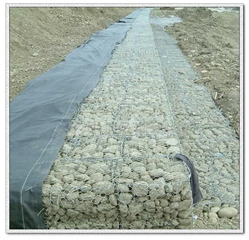 Weaving Animal Breeding Net River Flood Control Slope Protection Barbed ...