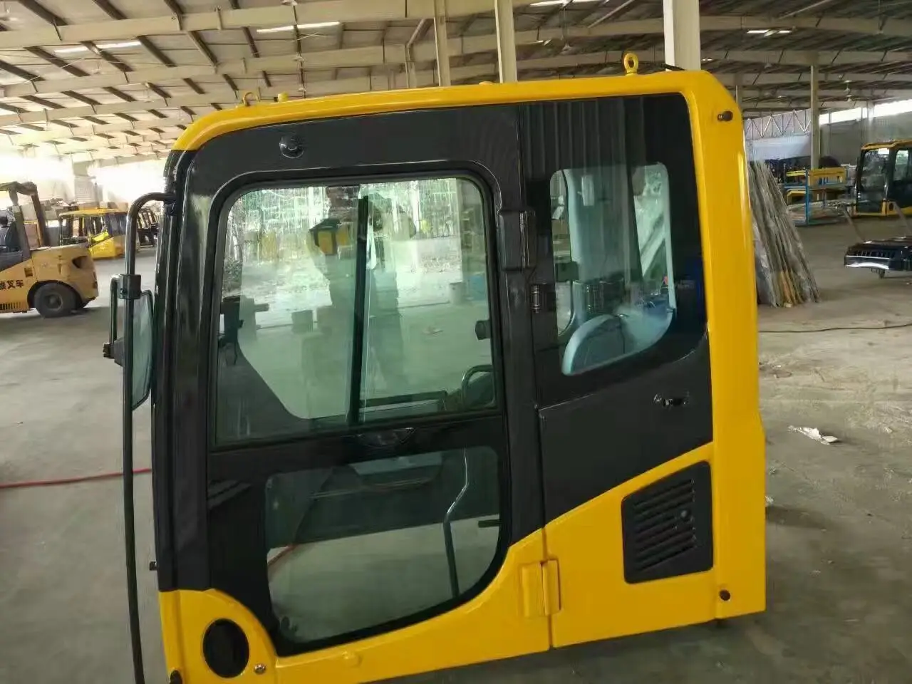 Excavator Cabin - Komatsu PC200-7/PC220-7/PC300-7/PC350-7/PC400-7/PC450-7