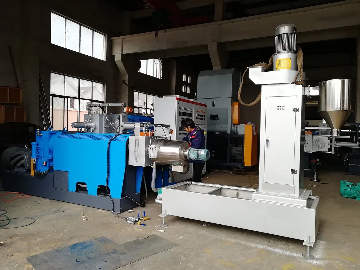 150-1000kg/h Two Stages Extruders Pelletizing Machine For Plastic ...