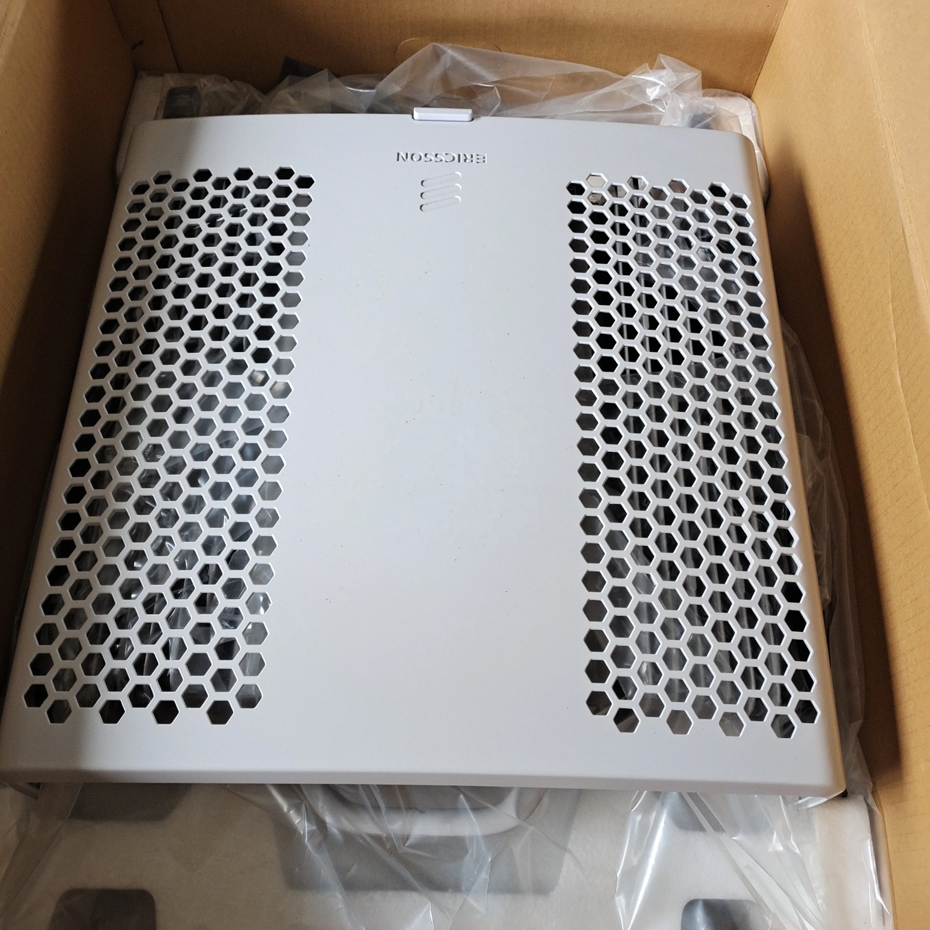 Ericsson RRUS 12 B3 KRC 161 282/2 - Radio Unit - 10 Pieces