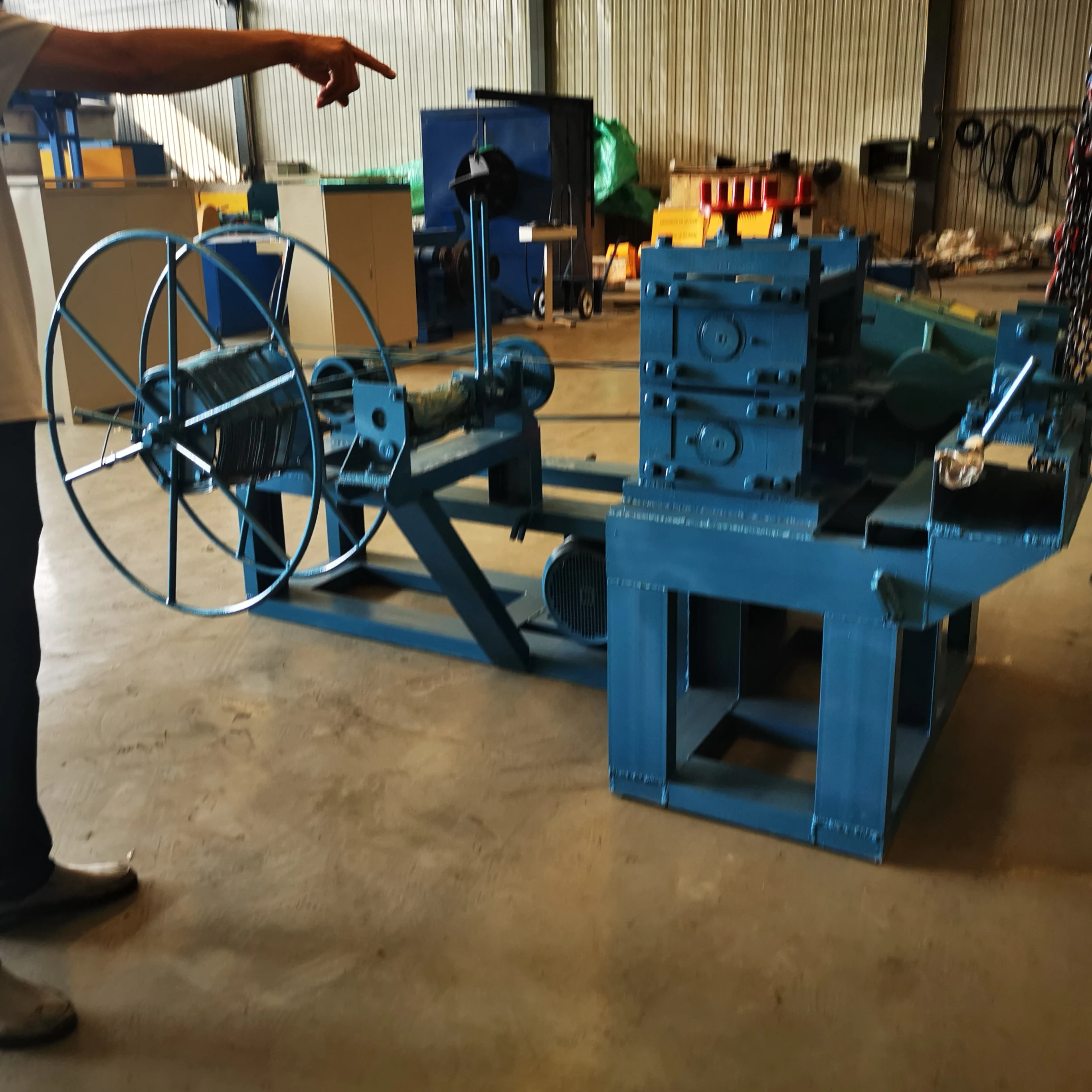 Flat Wire Round Rolling Machine - Easy to Operate & Durable