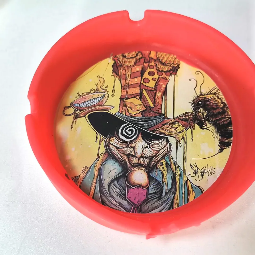 China Factory Custom Round Silicone Custom Ashtray Novelty Ashtrays ...