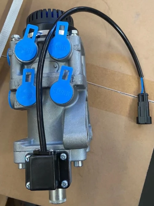 VIT-U Air Brake System Foot Brake Valve 500382823 DX75BBA