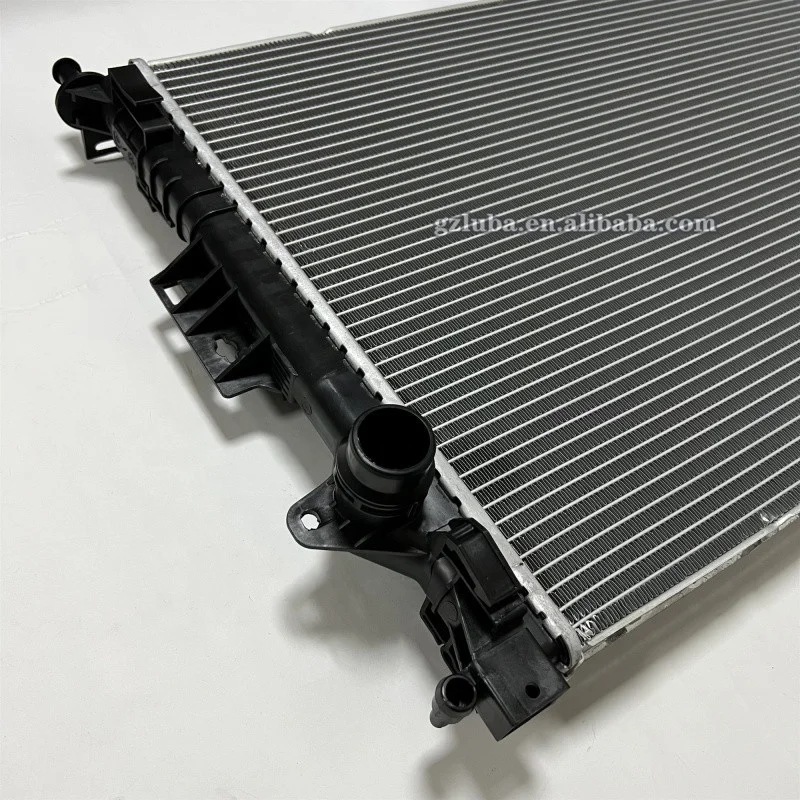 Engine Coolant Radiator for Land Rover Freelander 2 & Evoque