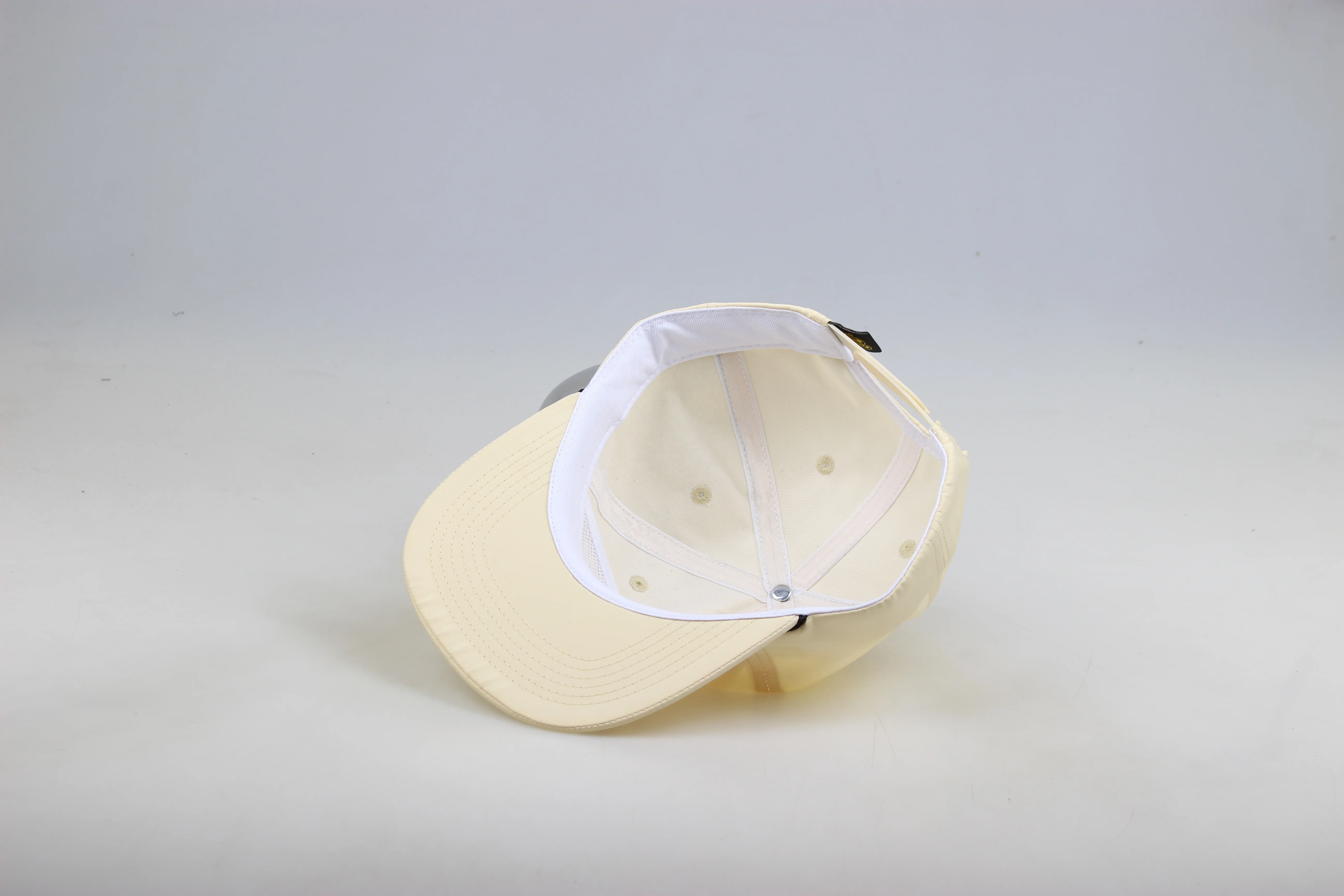 Wholesale Unstructured 5 Panel Sport Cap Nylon Snapback Hat With Rope ...