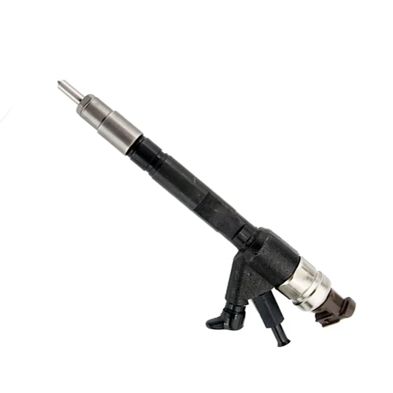 Car Engine Parts Diesel Engine Common Rail Fuel Injector 095000-6790 ...