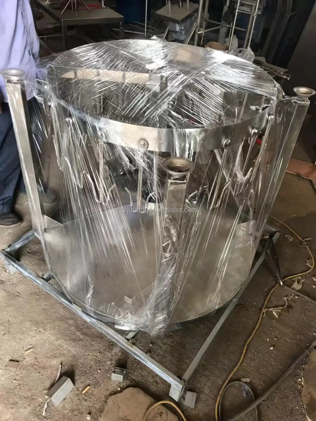 8 Cones Killing Table - Efficient Chicken Slaughter Equipment