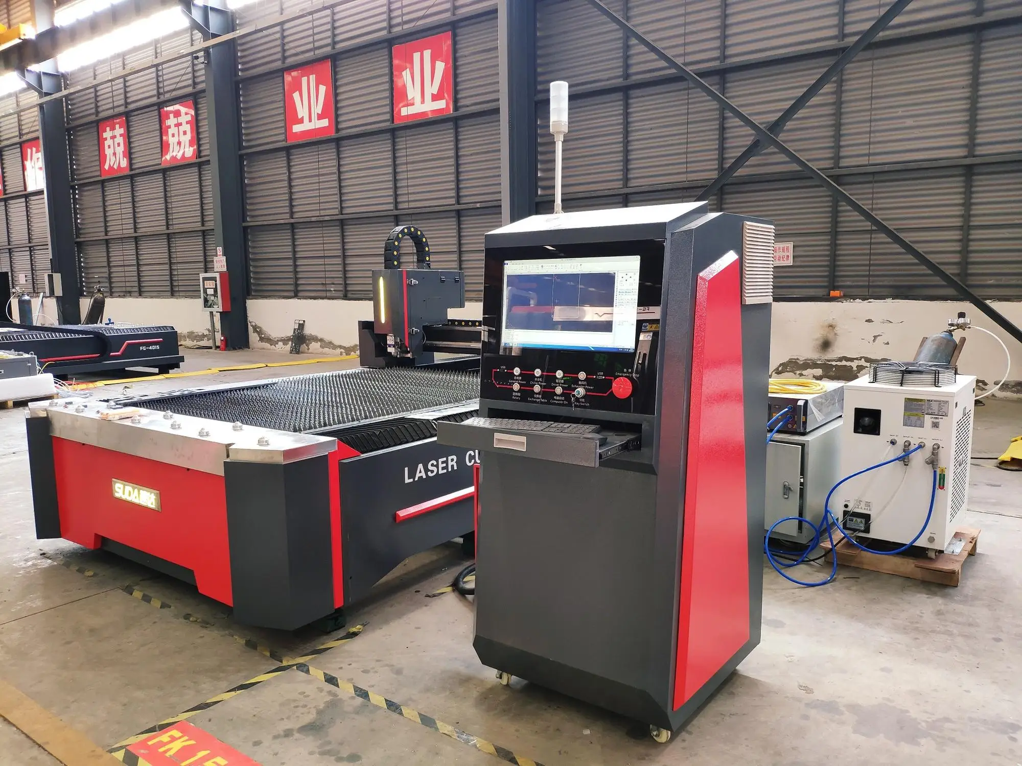 Hot selling heavy duty industrial laser cutting machine 1500W metal ...