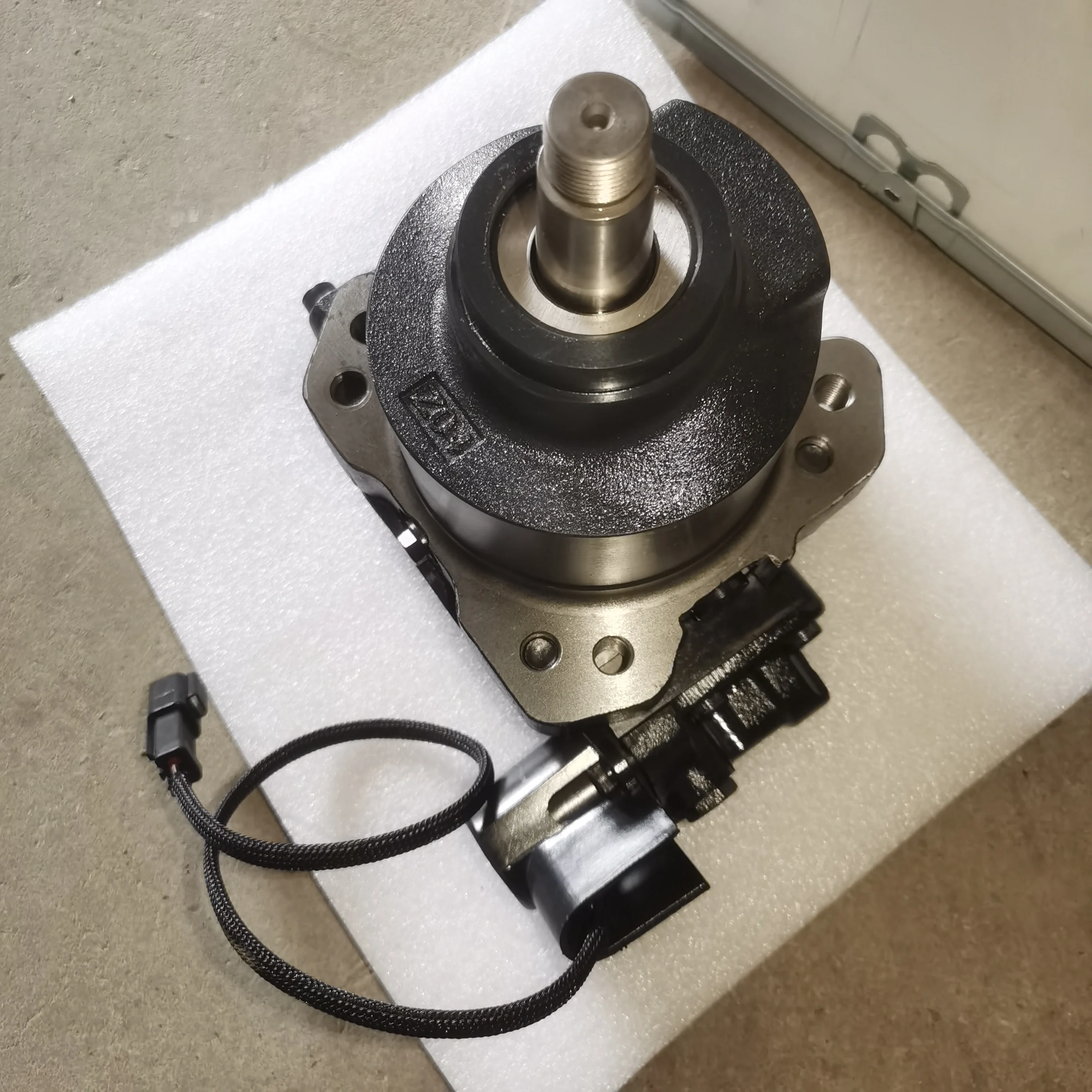 Excavator Fan Motor 708-7s-00670 Pc1250 Excavator Fan Motor 708-7s ...