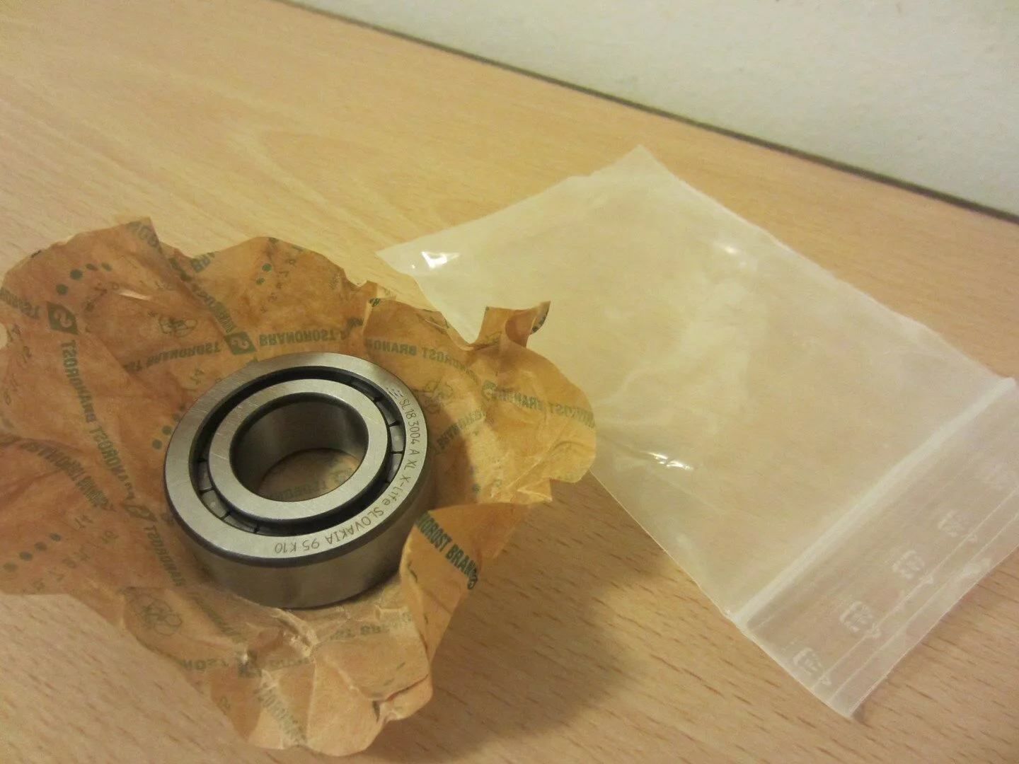 Full Complement Cylindrical Roller Bearing Sl18 3006 Sl183006 - Buy ...