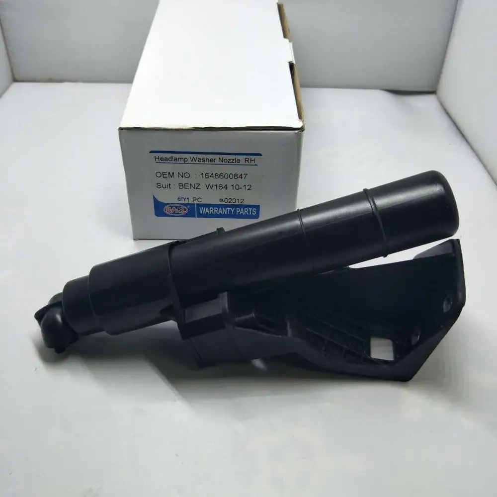 1648600847 Right Headlight Washer Nozzle Auto Spare Parts for Mercedess ...