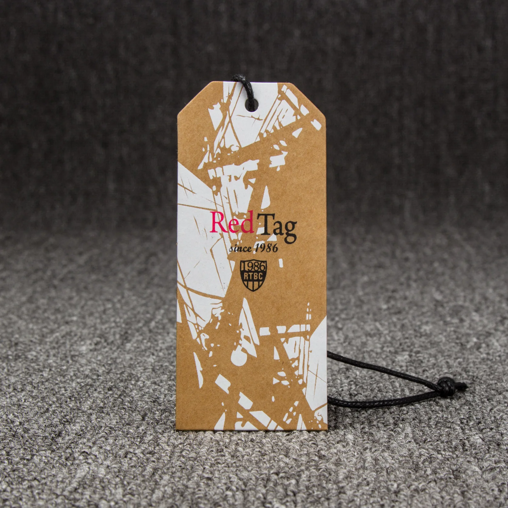 Custom Luxury Garment Swing Tags Clothes Label Print Name Logo Plastic ...