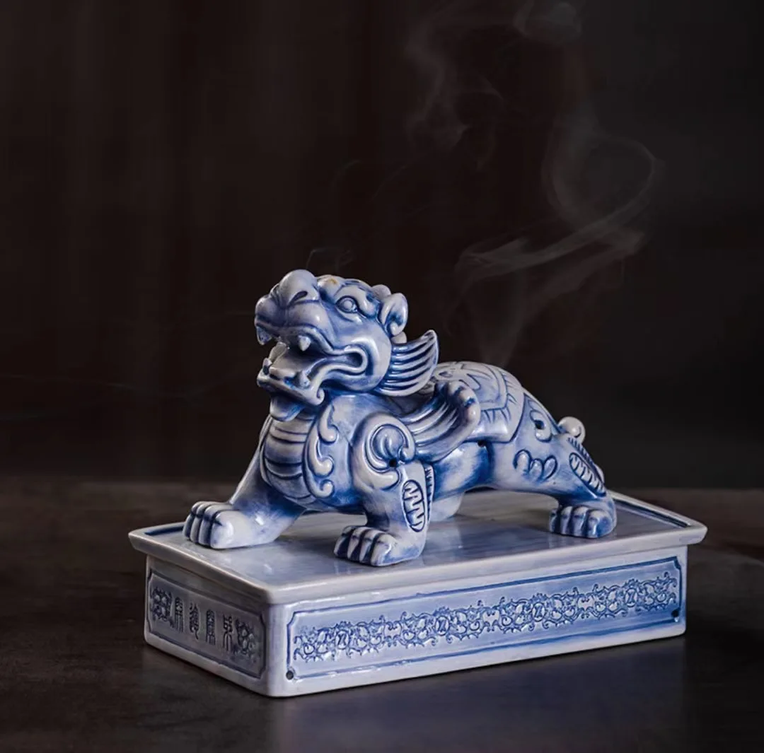 Light Luxury Blue and White Porcelain Incense Burner Creative Shape ...