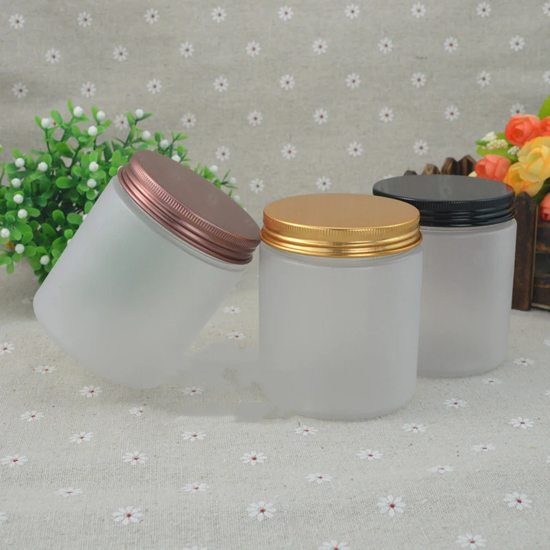 Empty Round Shaped Plastic Jars with Colorful Aluminum Lid