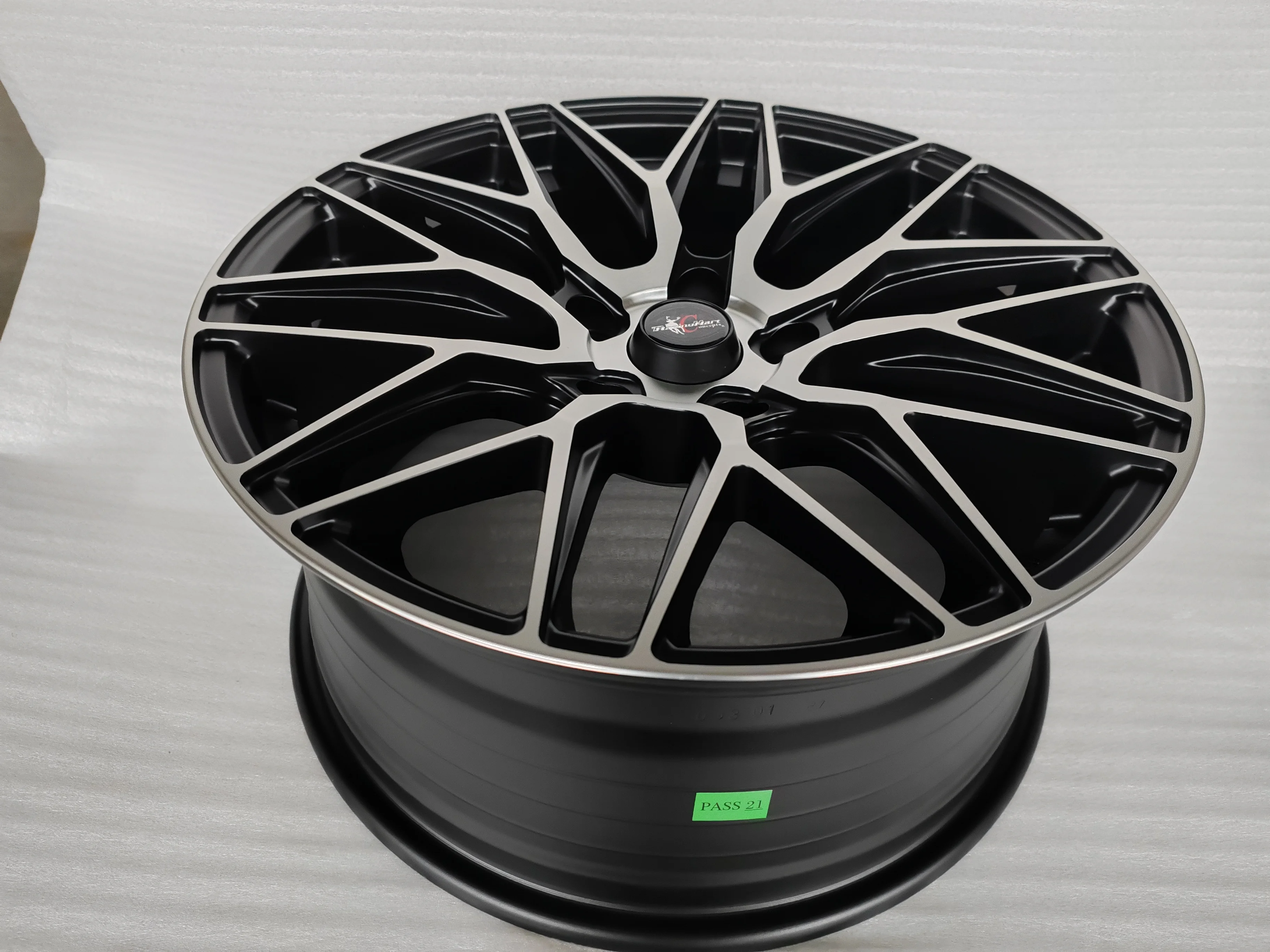 New Design Low Pressure Casting 5 Holes 17 Inch Good Quality Aluminium ...