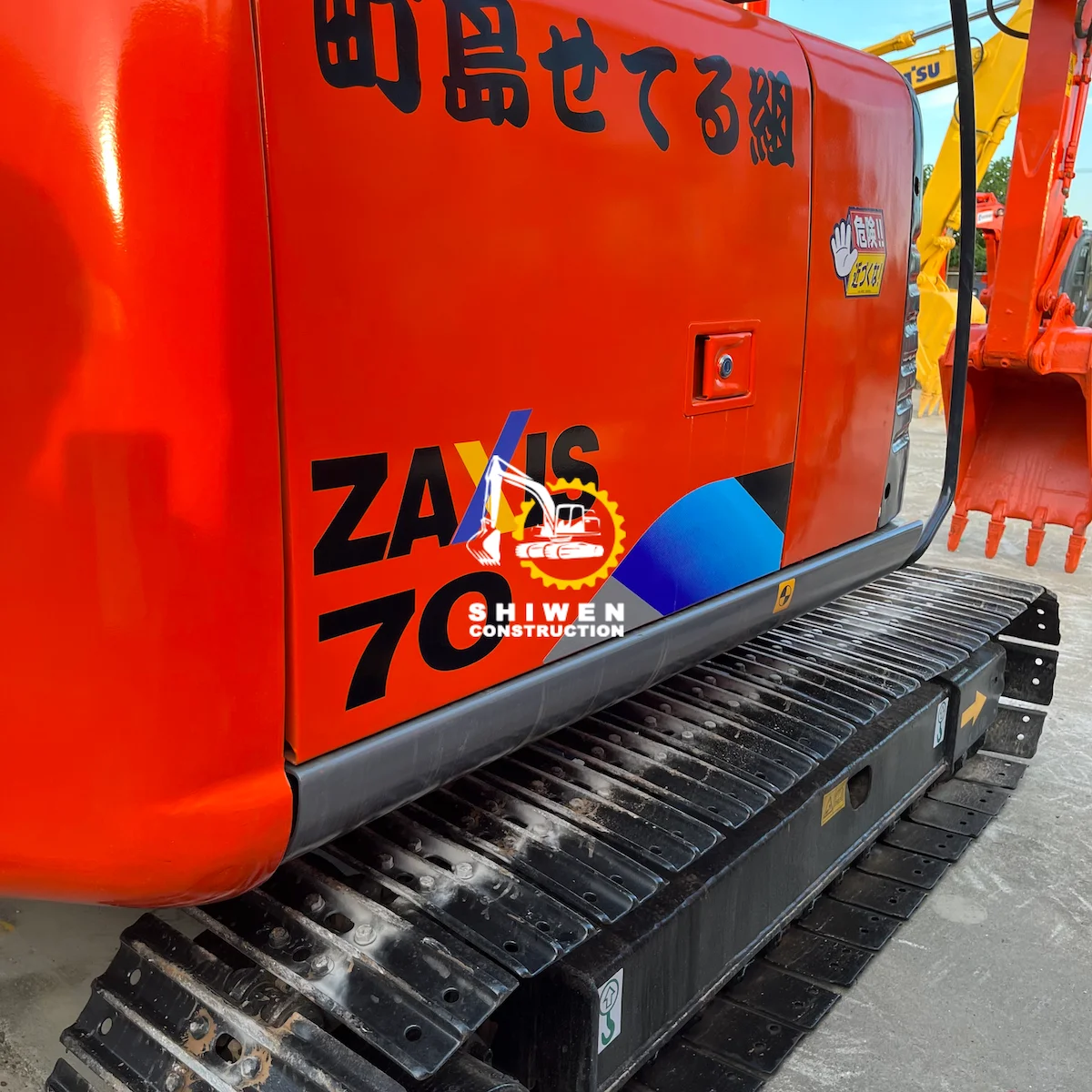 Used Hitachi ZX70 Excavator with Core Engine Gearbox Pump Components ...