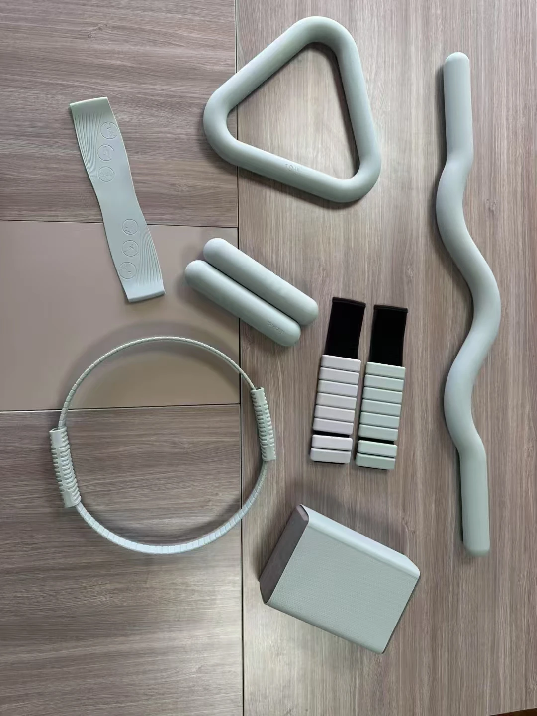 Custom Hand Weights - Durable Silicone Dumbbell Kit