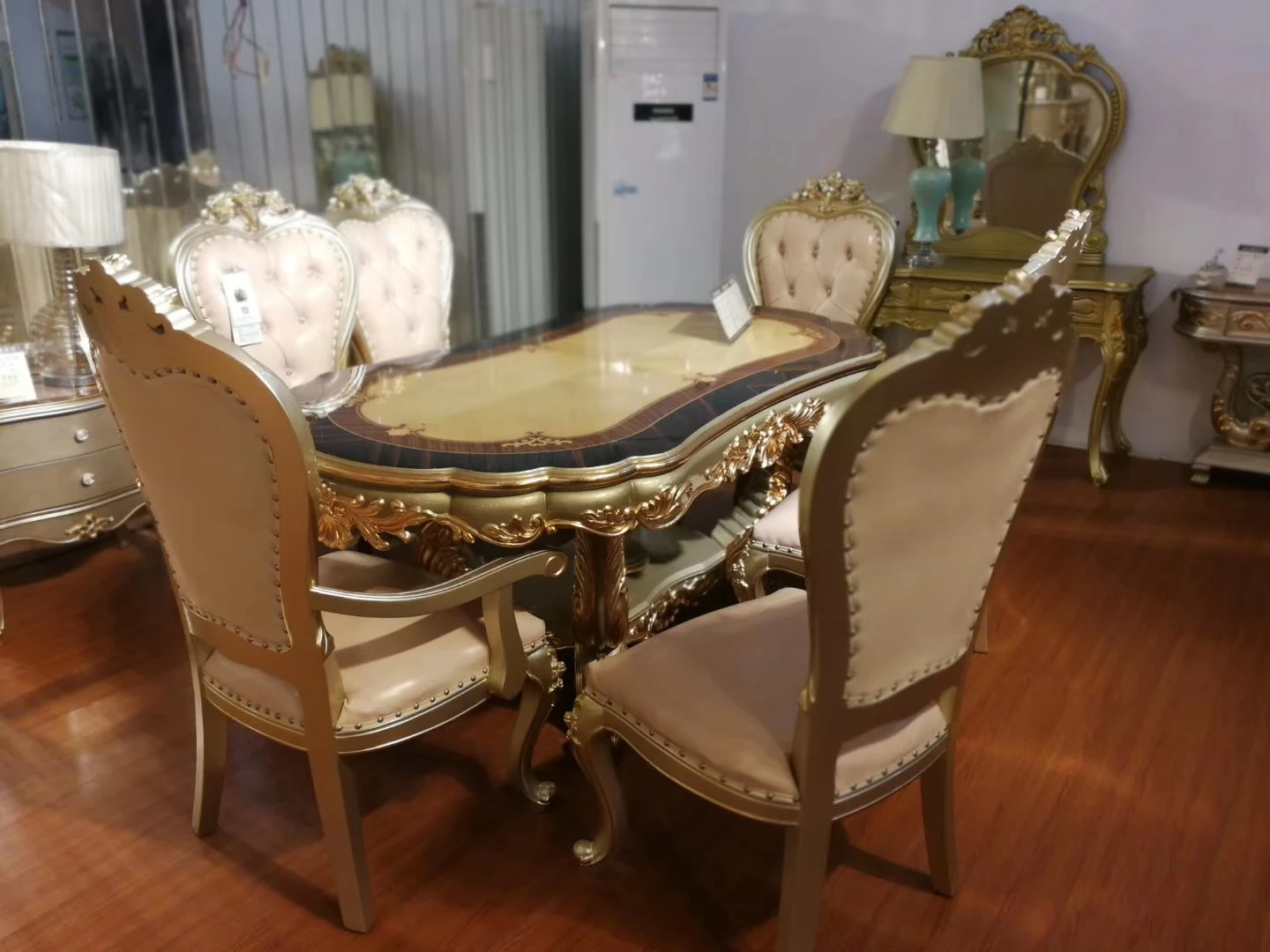 Modern High Quality Living Room Furniture Dining Table Set Luxury