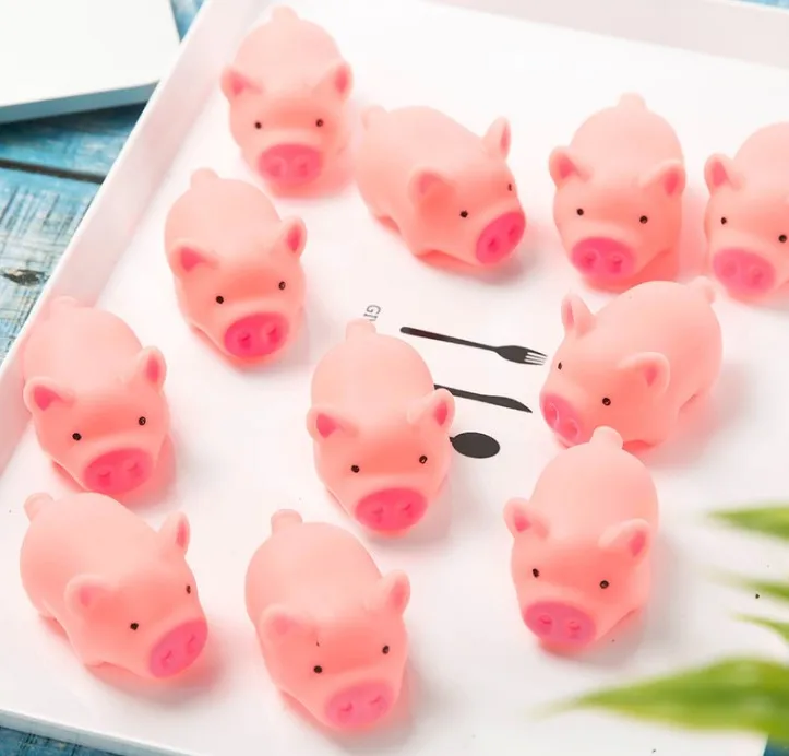 Cute Pink Piglets Pinching Squealing Toys Pinching Music Screaming Pigs ...