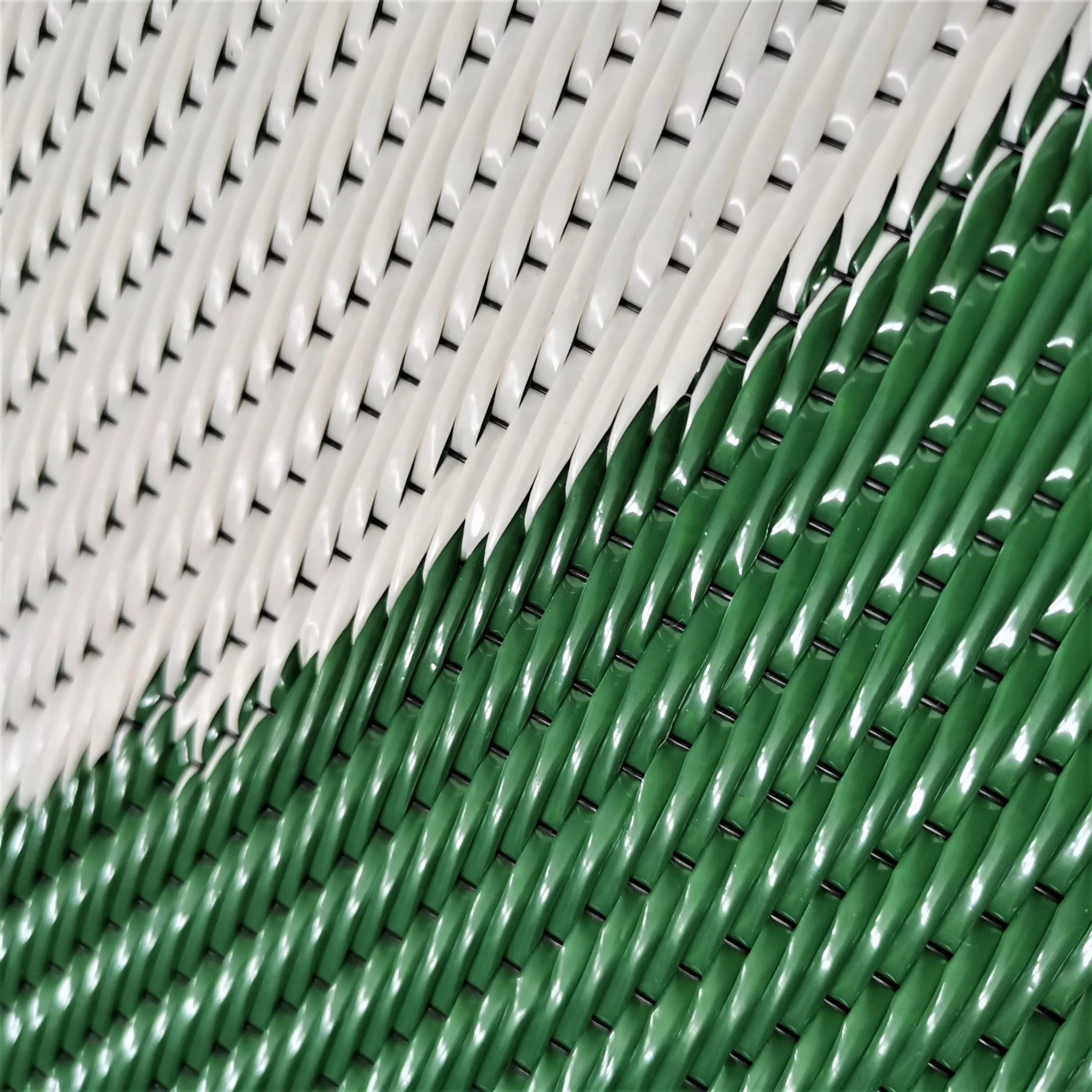 Plastic Recycled Pp Woven Mat Reversible Weatherproof Easy To Clean ...