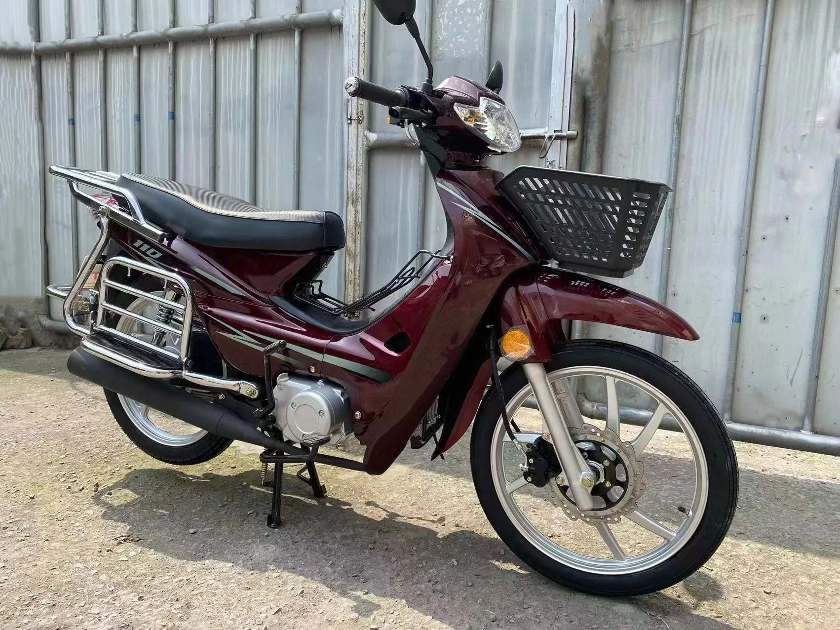 Champ Factory Moto Bike Moped 150cc - Reliable Performance