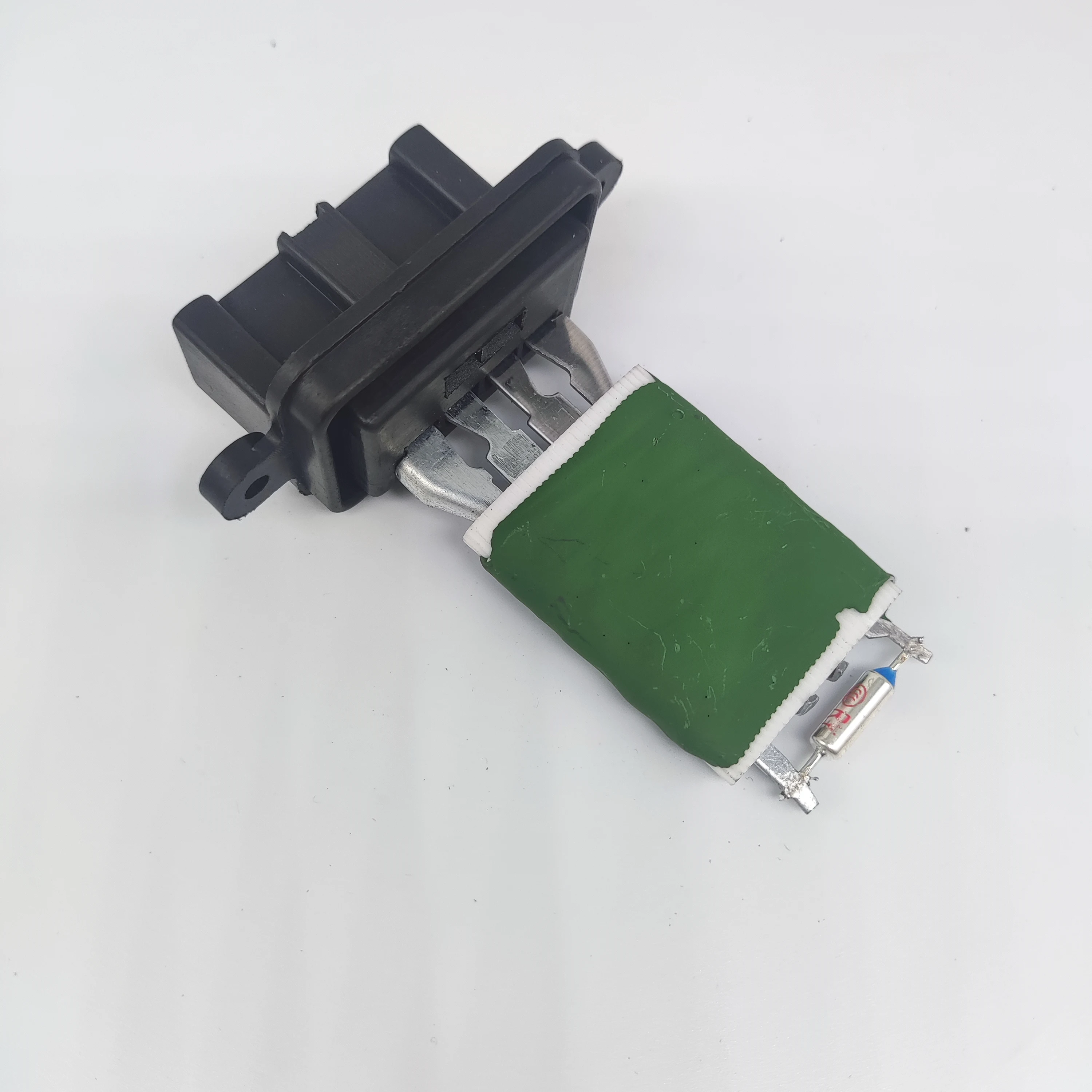 Auto Blower Regulator Resistor for Air Conditioning Systems
