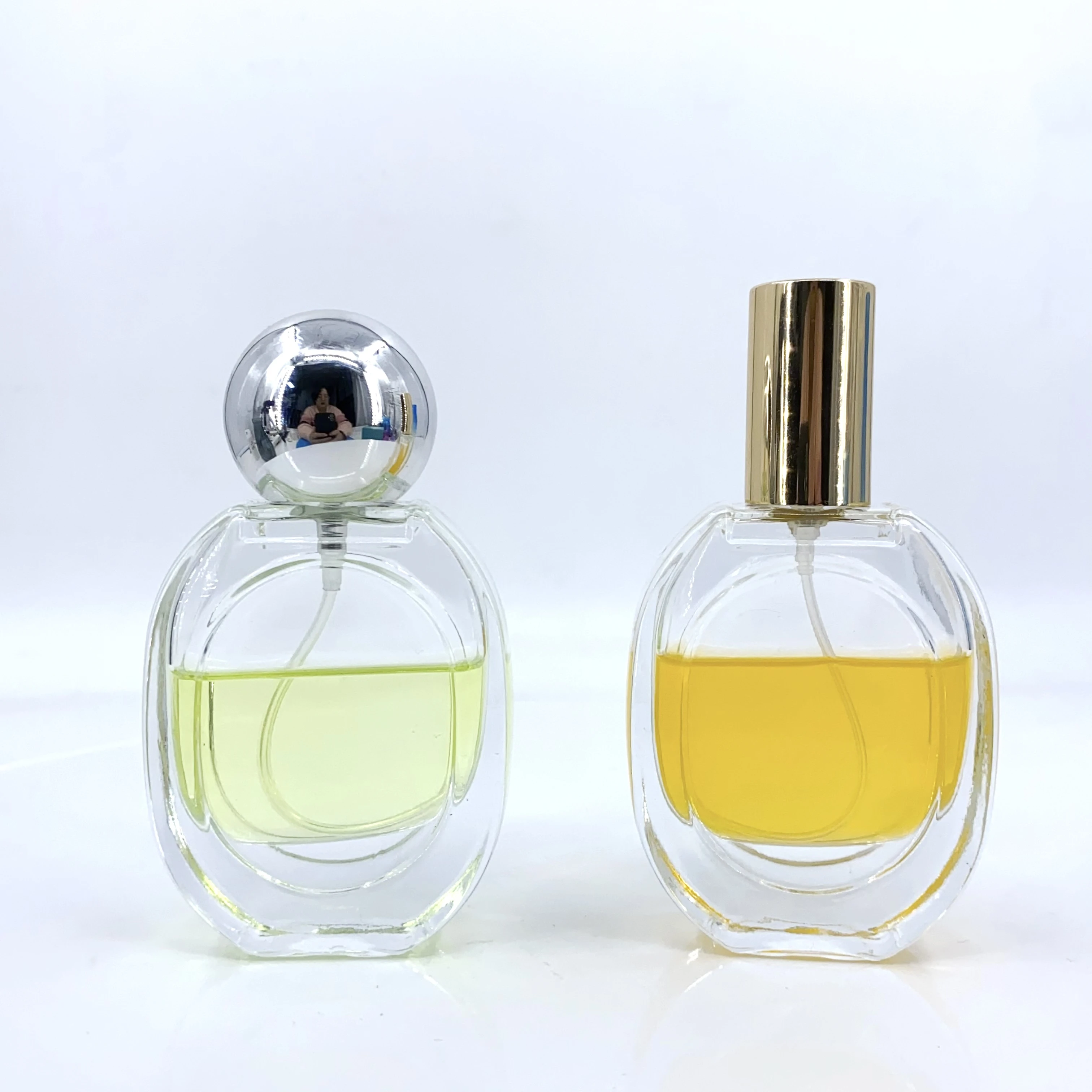 Luxury 50ml 100ml Flat Round Convenient Travel Perfume Glass Bottle ...