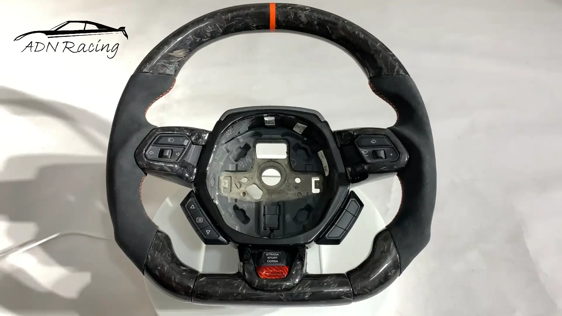 Forged Carbon Fiber Sport Steering Wheel For Lamborghini Huracan - Buy ...