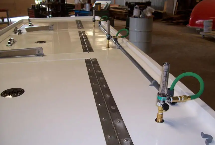 Live Fish Transport Tanks