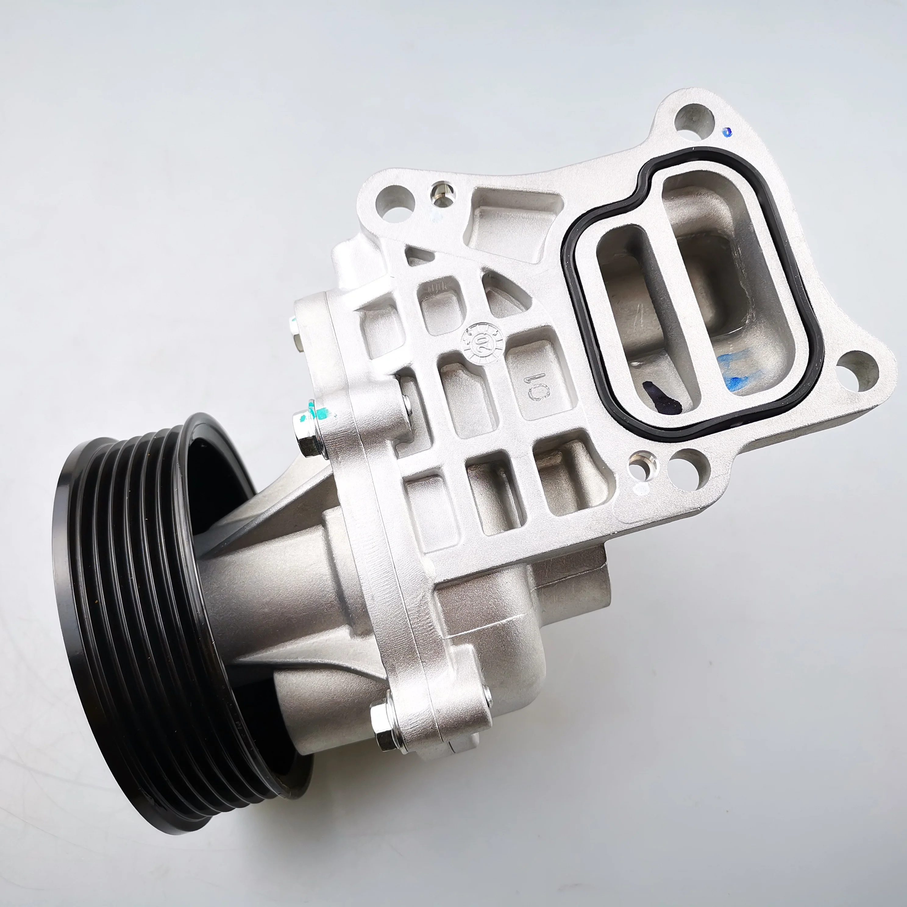 Saic Maxus G10 T60 V90 V80 Diesel 2,0 T Bomba De Agua Original Asamblea ...